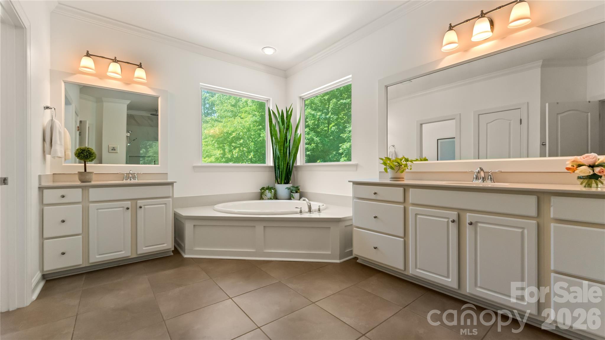 Photo 25 of 12835 Elkhorn Drive, Charlotte, NC