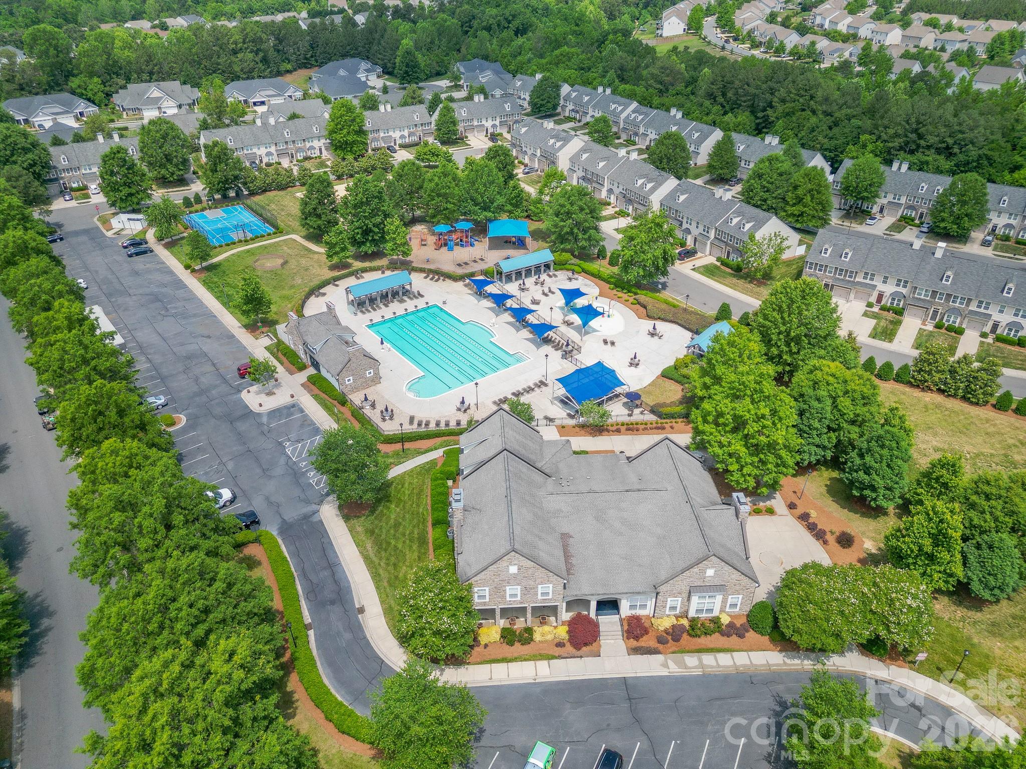 10507 Bere Island Drive, Charlotte, NC - photo 37 of 43