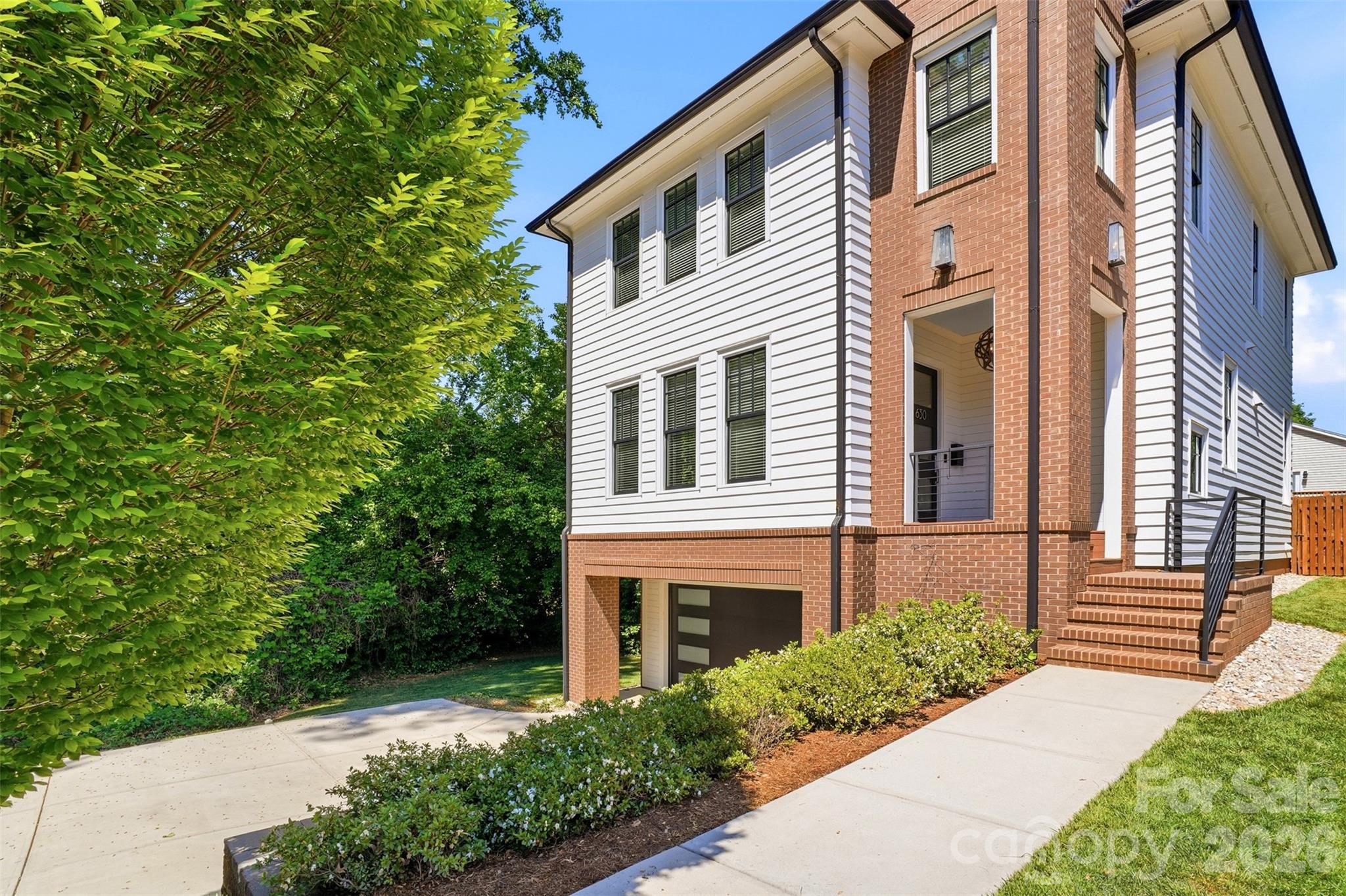 630 Welker Street, Charlotte, NC - photo 4 of 49
