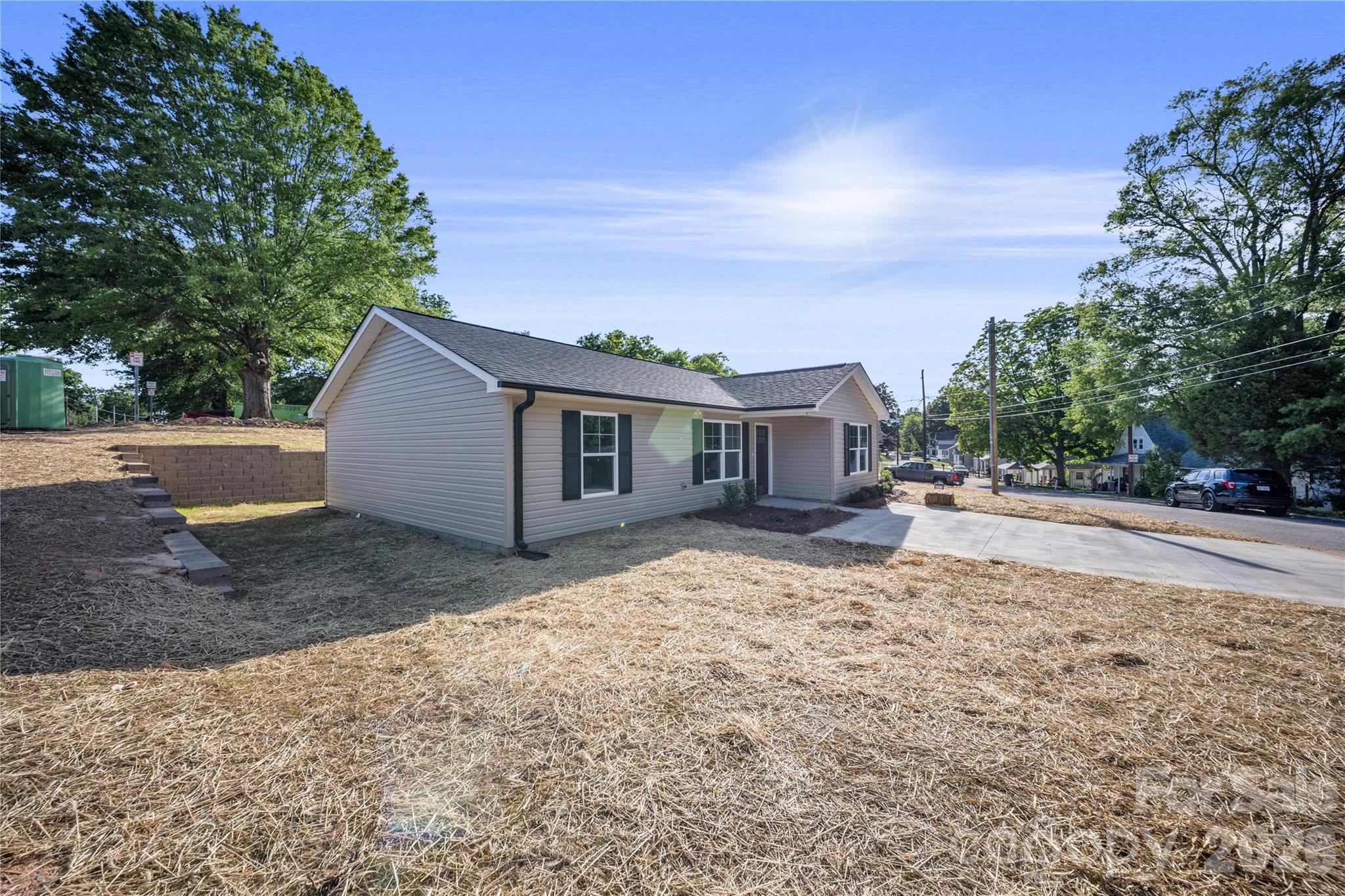 301 W 9th Street, Kannapolis, NC - photo 2 of 20