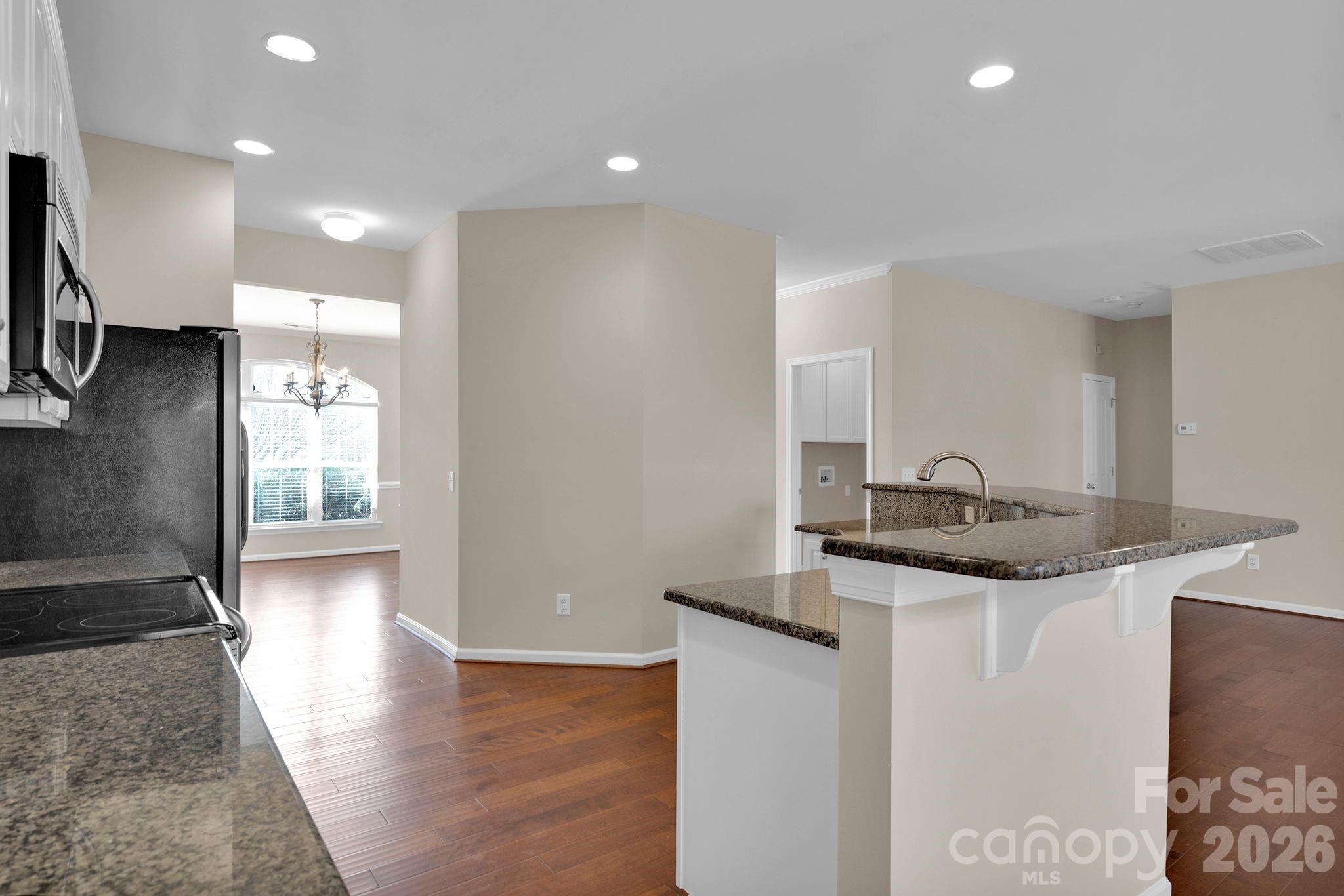 Photo 15 of 11012 Sedgemoor Lane, Charlotte, NC