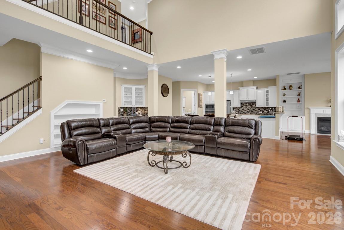 125 Leeward Shoals Lane, Mooresville, NC - photo 7 of 49