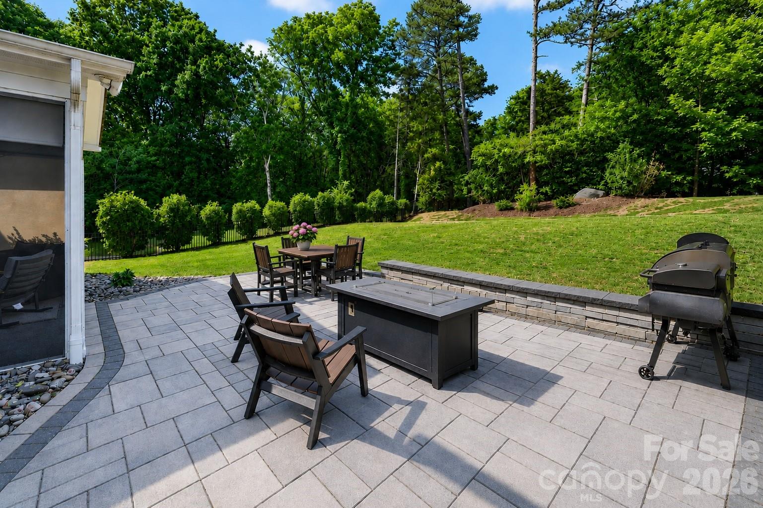 Photo 37 of 7005 Providence Lane W, Charlotte, NC