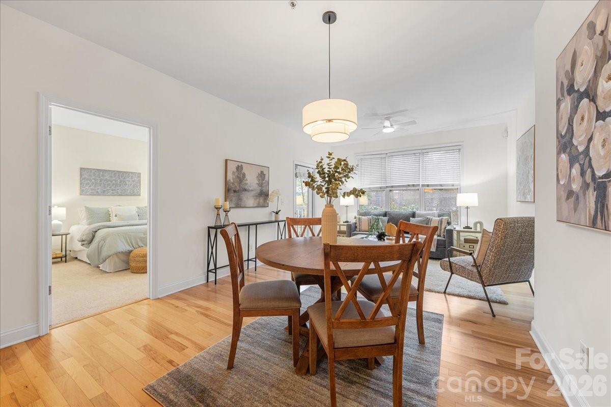 Photo 7 of 1000 E Woodlawn Road118, Charlotte, NC
