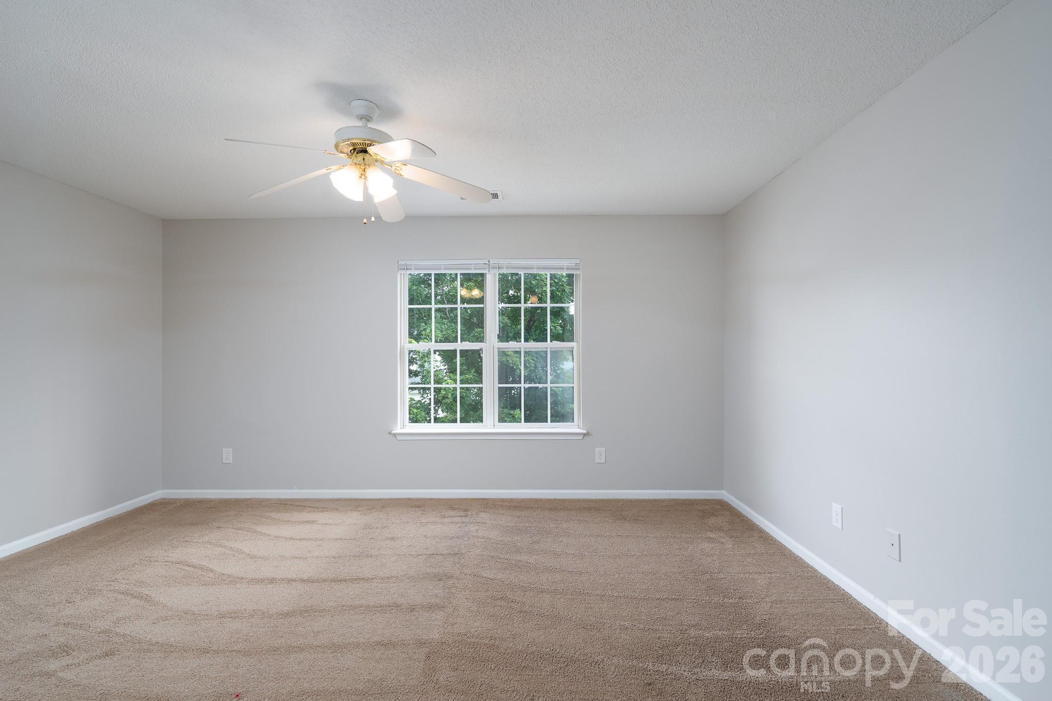 Photo 16 of 8016 Bronze Pike Drive, Charlotte, NC
