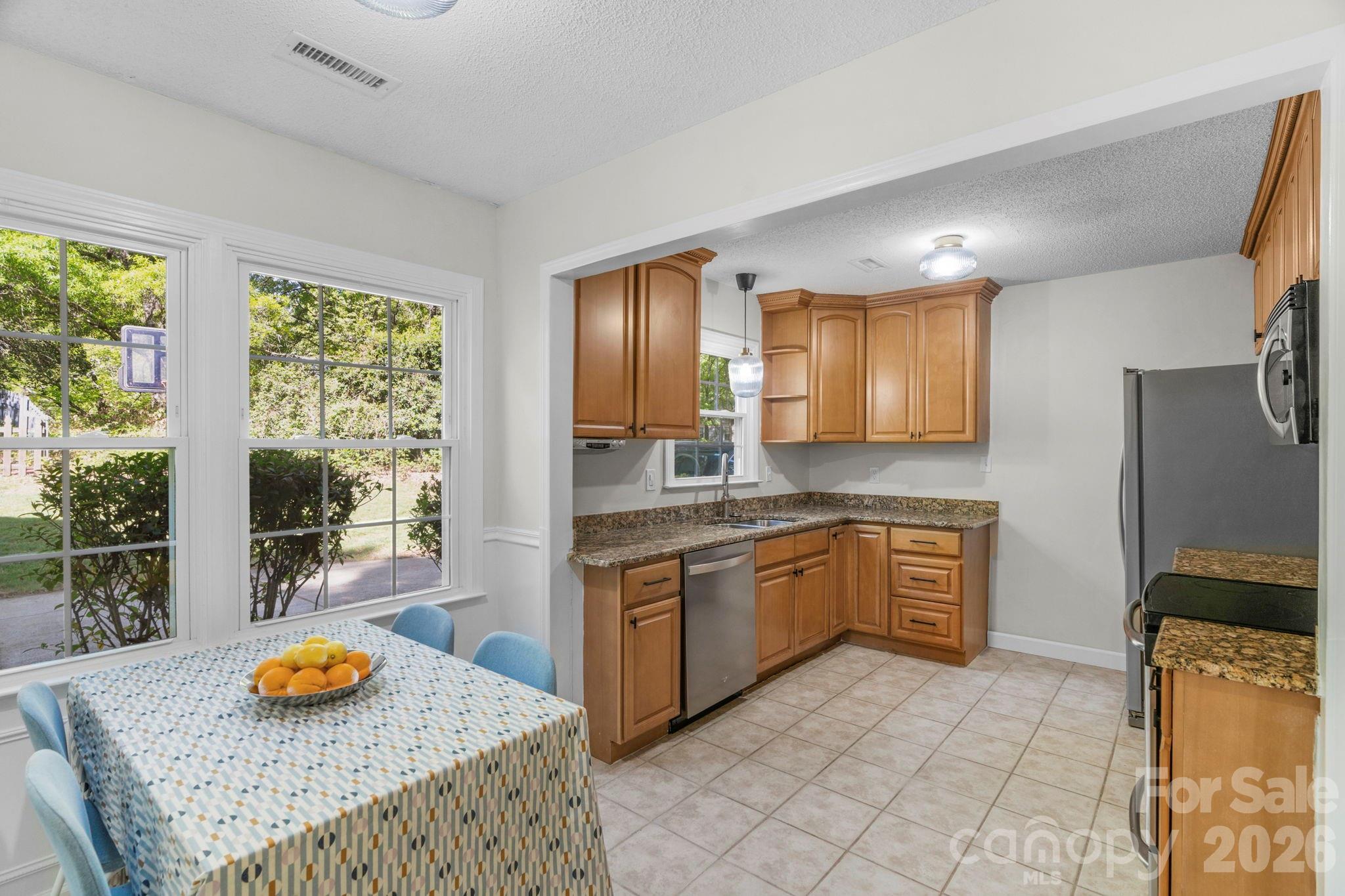 Photo 17 of 8633 Ducksbill Drive, Charlotte, NC