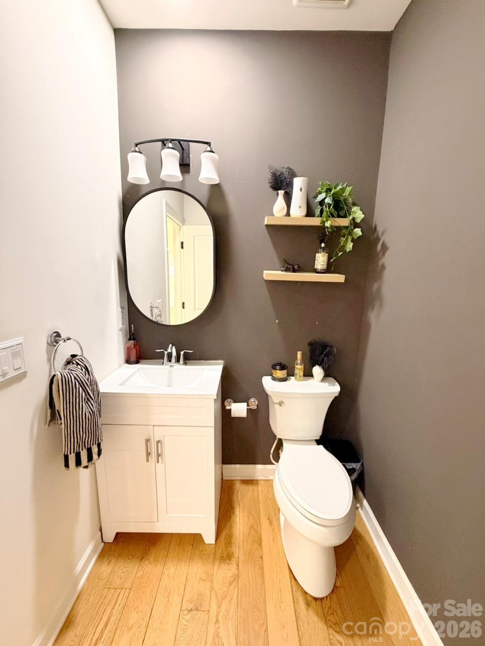 Photo 10 of 4314 Collingham Drive, Charlotte, NC