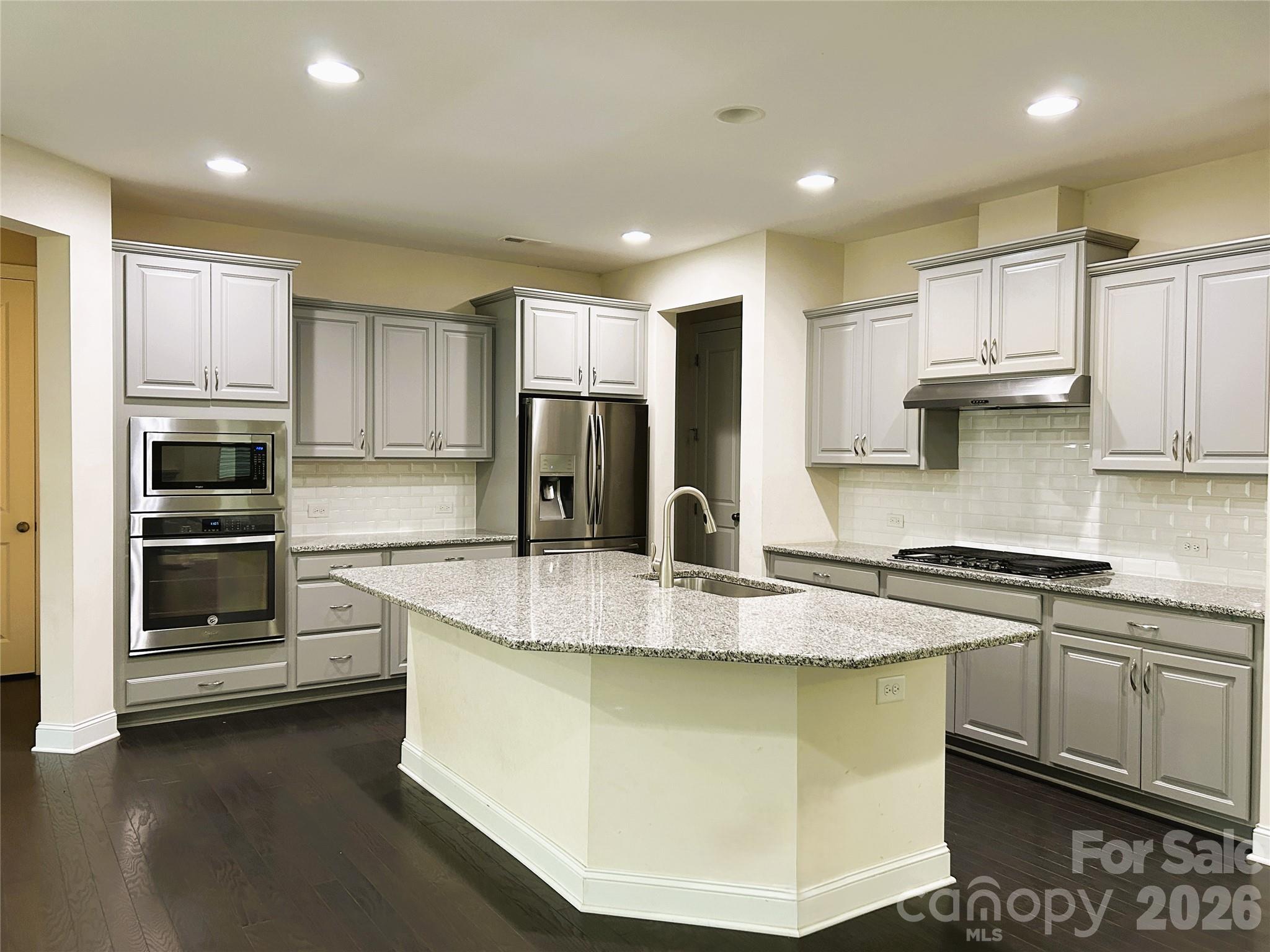 Photo 14 of 9015 Manor Oak Court, Charlotte, NC