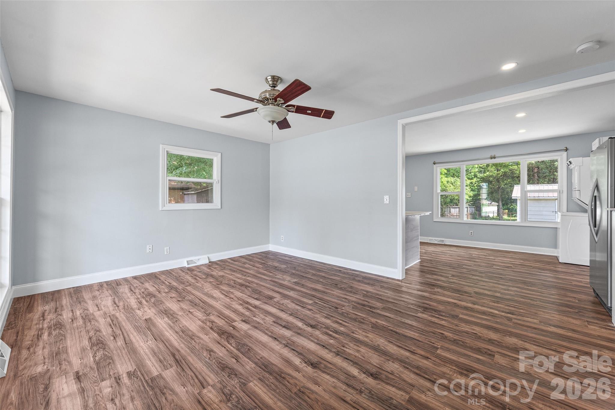 Photo 9 of 4713 Tanglebriar Drive, Charlotte, NC