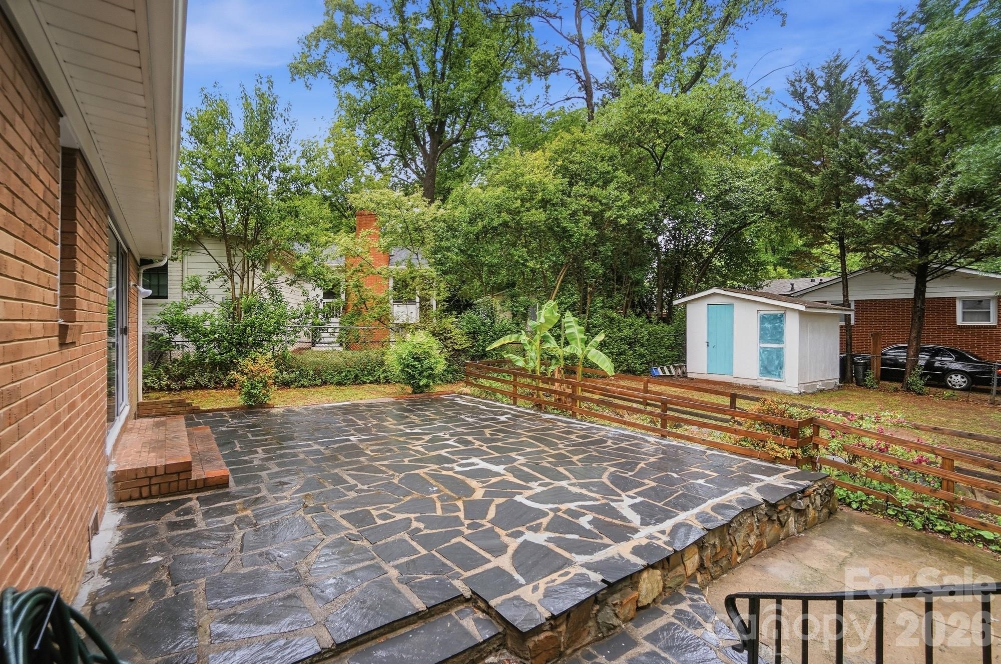 6239 Netherwood Drive, Charlotte, NC - photo 41 of 45