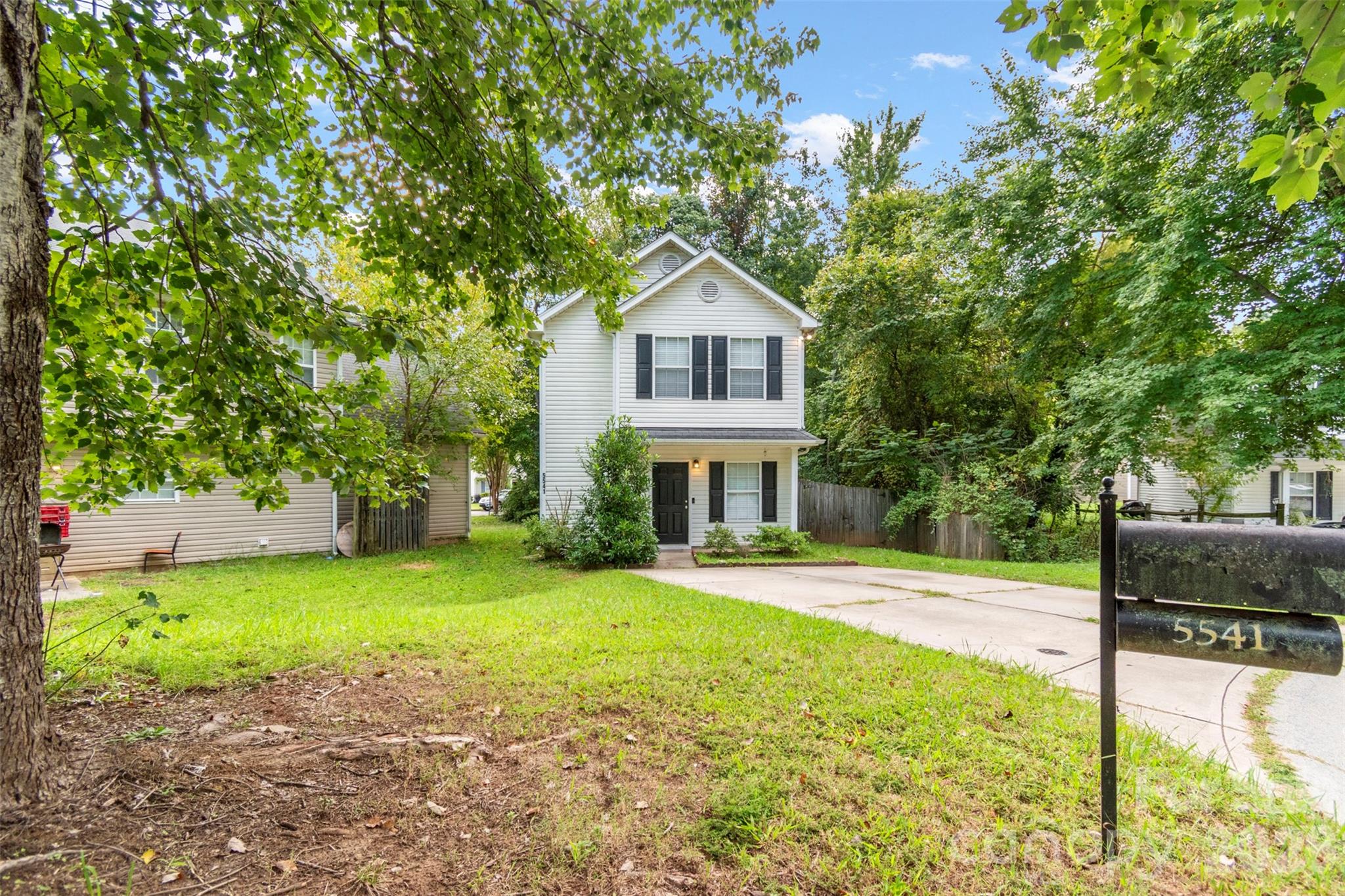 Photo 23 of 5541 Peachwood Drive, Charlotte, NC