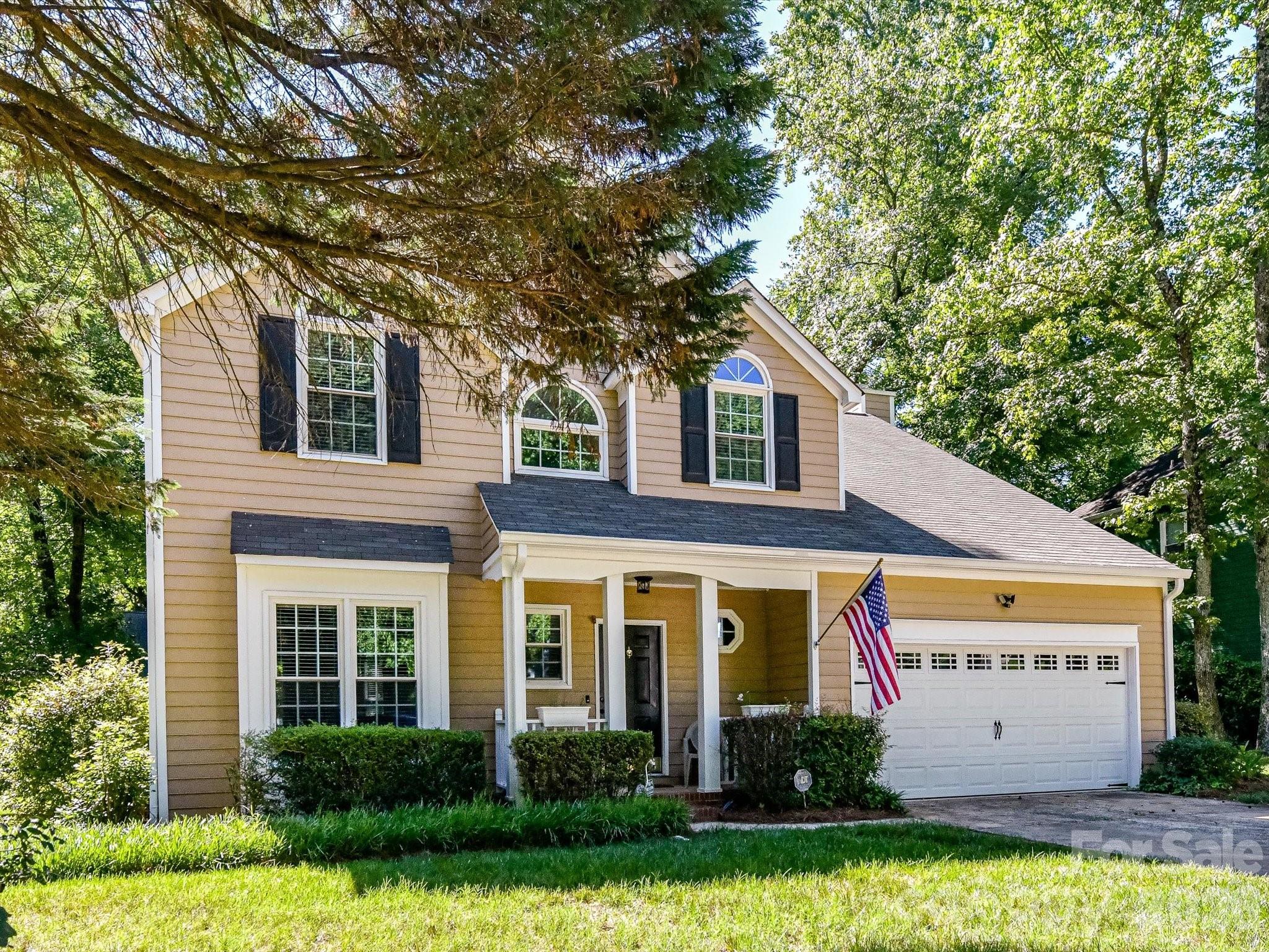 Photo 4 of 4411 Poplar Grove Drive, Charlotte, NC