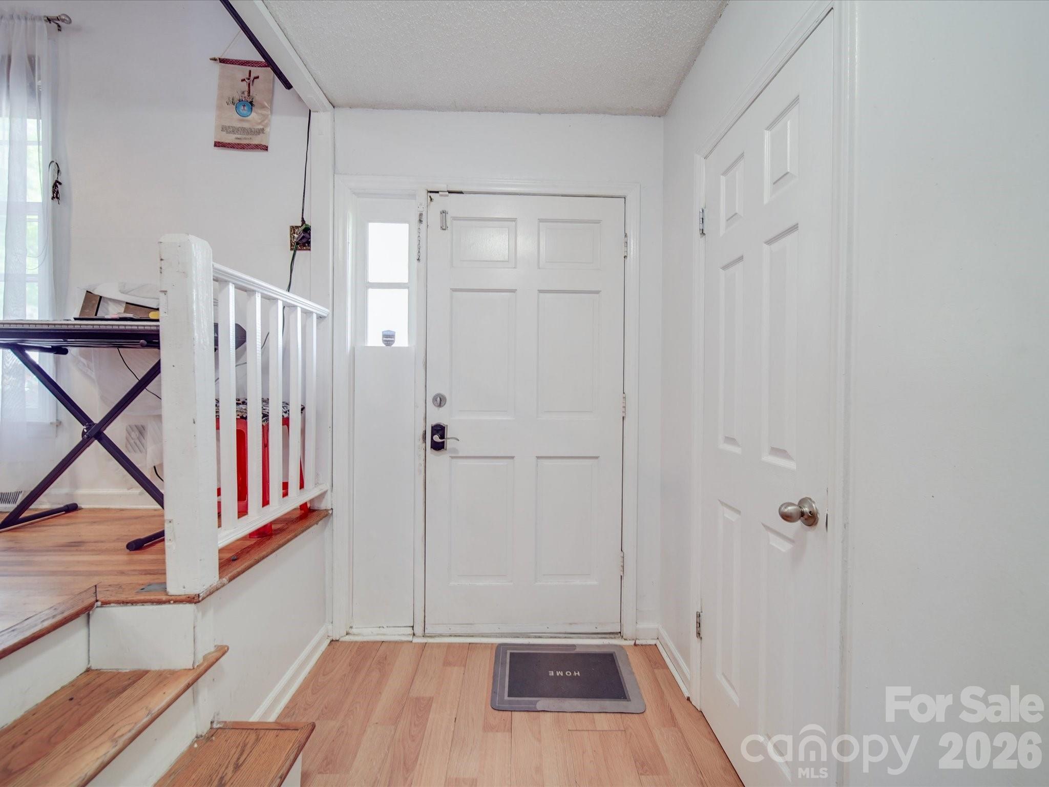 Photo 4 of 6820 Elm Forest Drive, Charlotte, NC