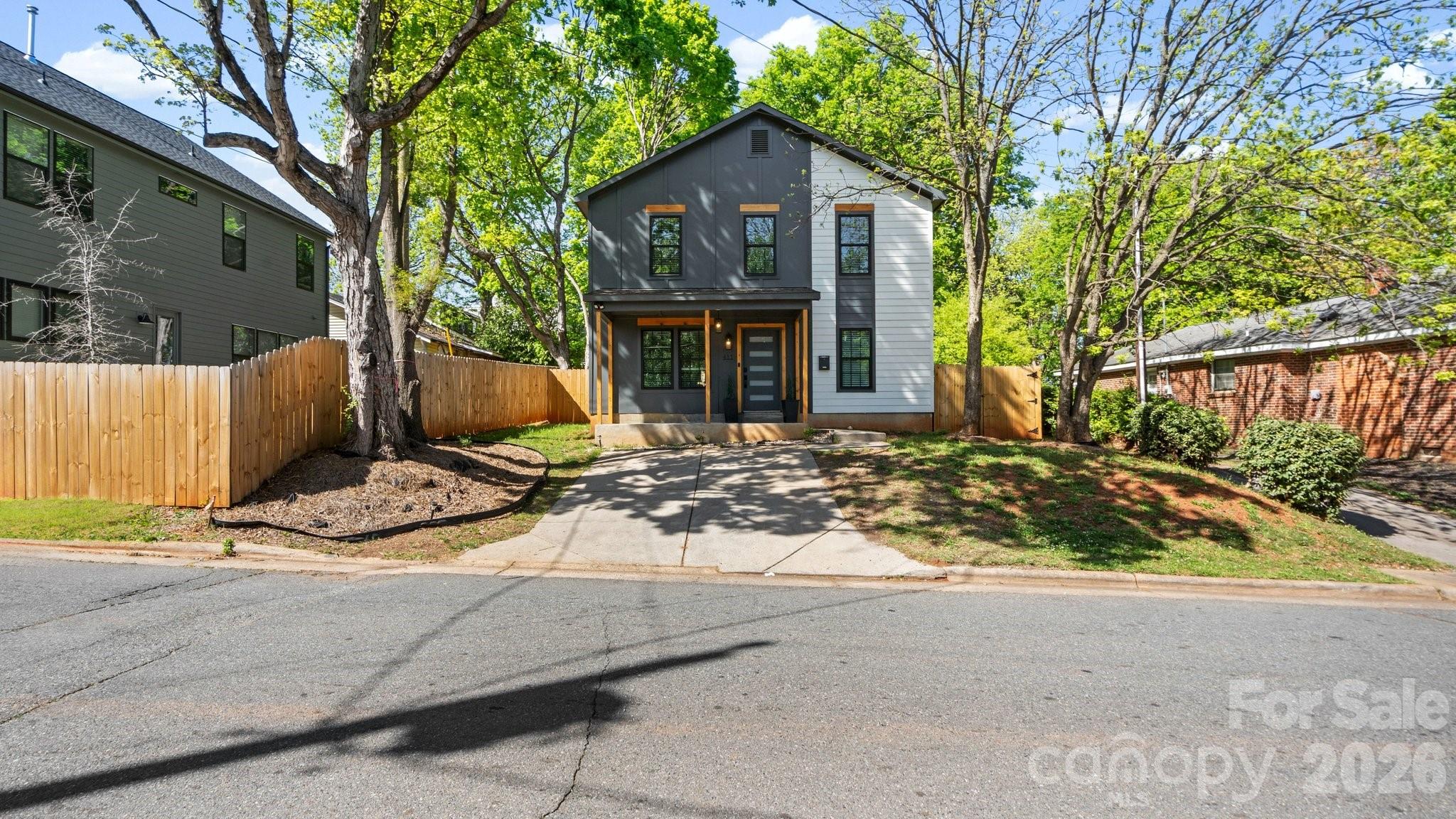 411 Cemetery Street, Charlotte, NC - photo 4 of 24