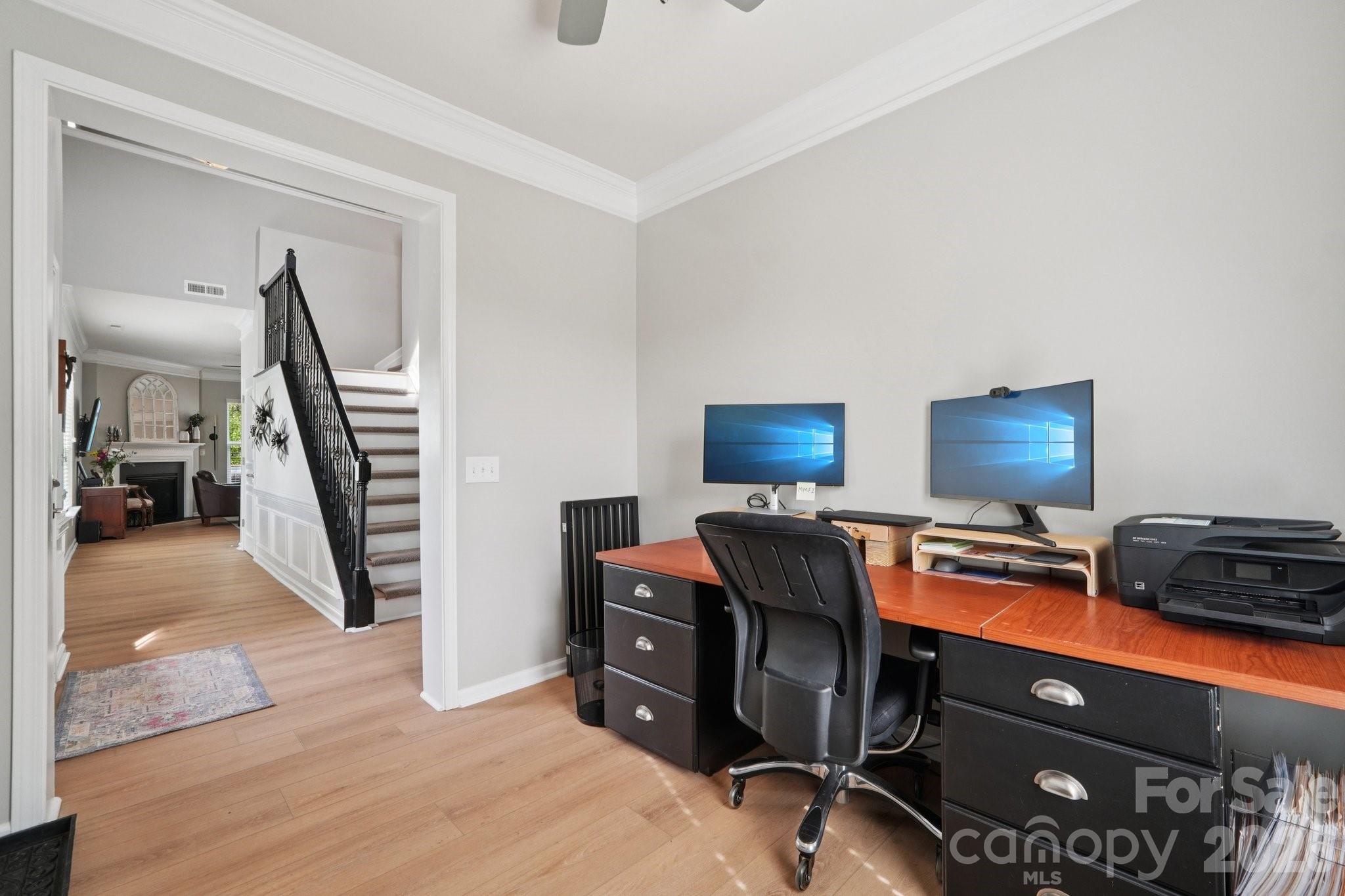 Photo 18 of 4818 Fonthill Lane, Charlotte, NC