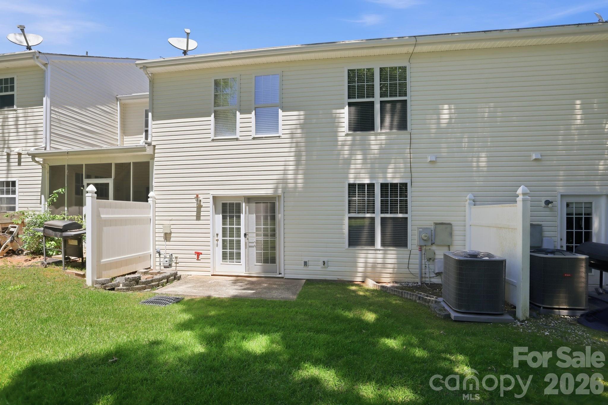 Photo 31 of 10781 Essex Hall Drive, Charlotte, NC