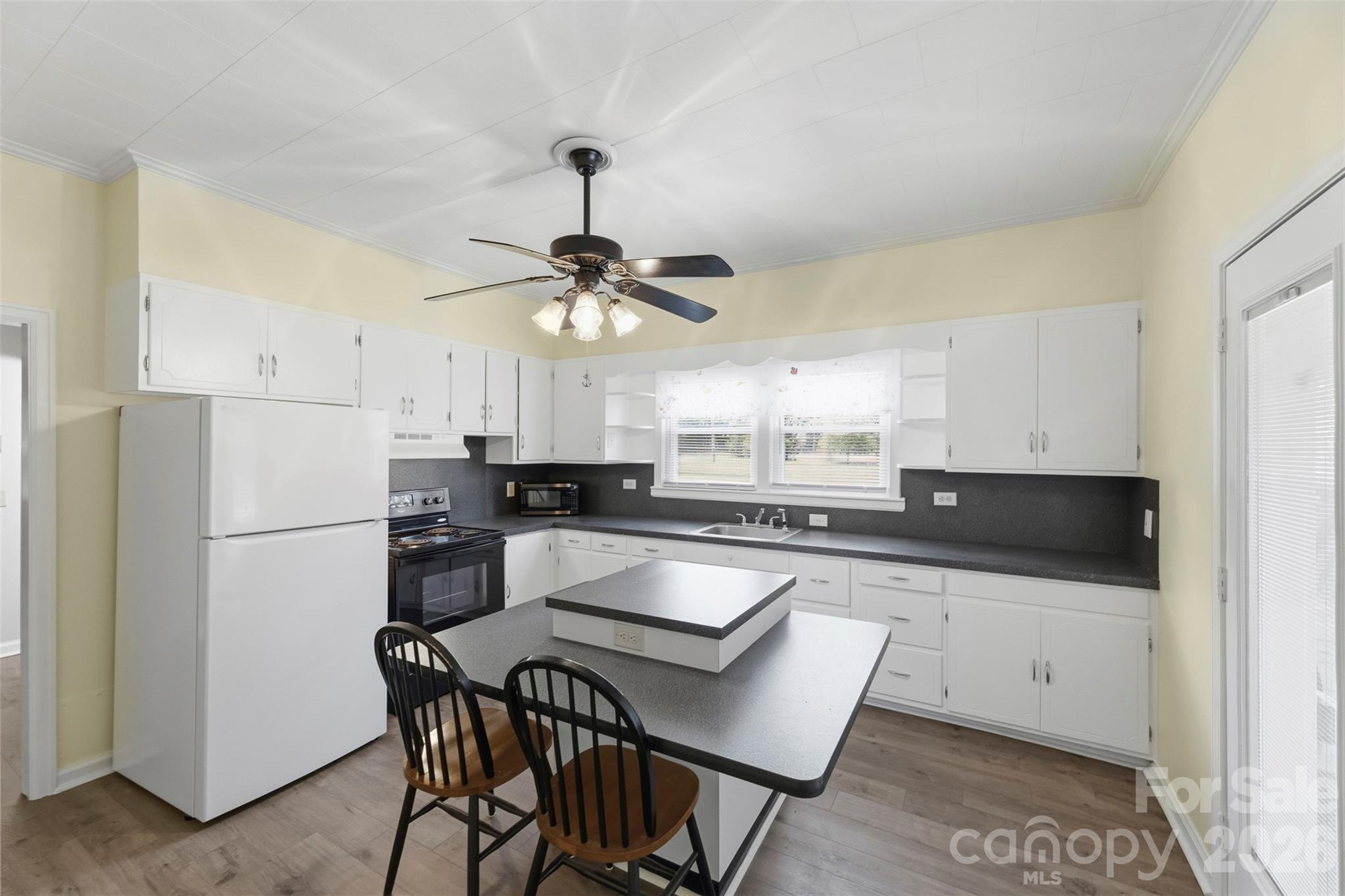 204 Hampshire Lane, Clover, SC - photo 7 of 26