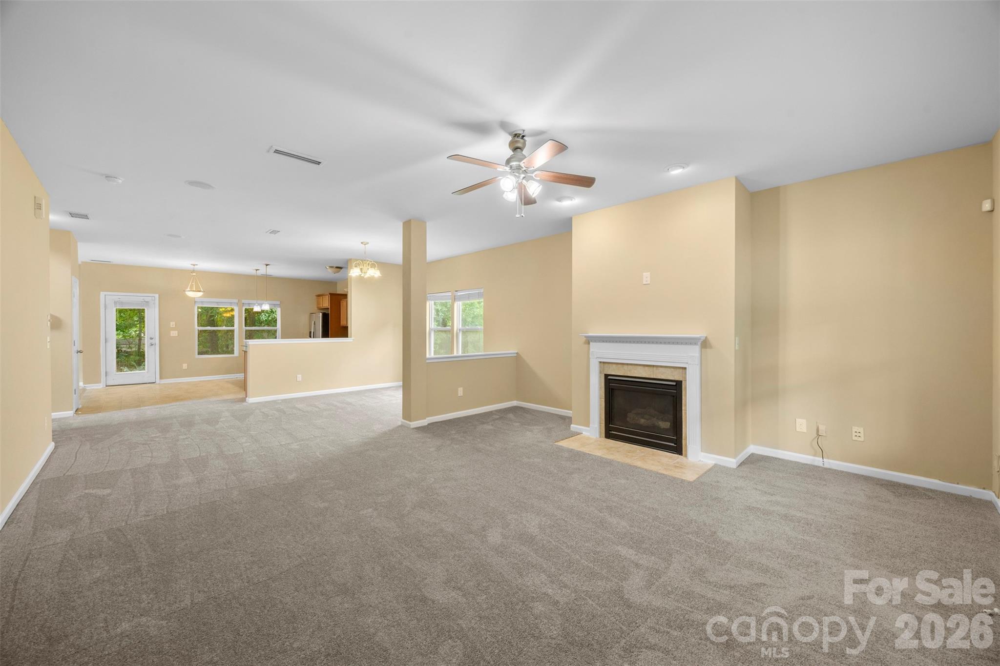 Home for sale at 1831 Yaupon Road, Charlotte, NC — photo 15 of 39