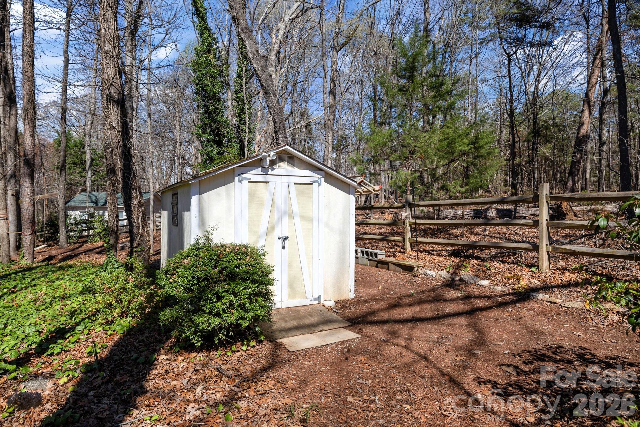 Photo 25 of 13702 Chambray Lane, Charlotte, NC