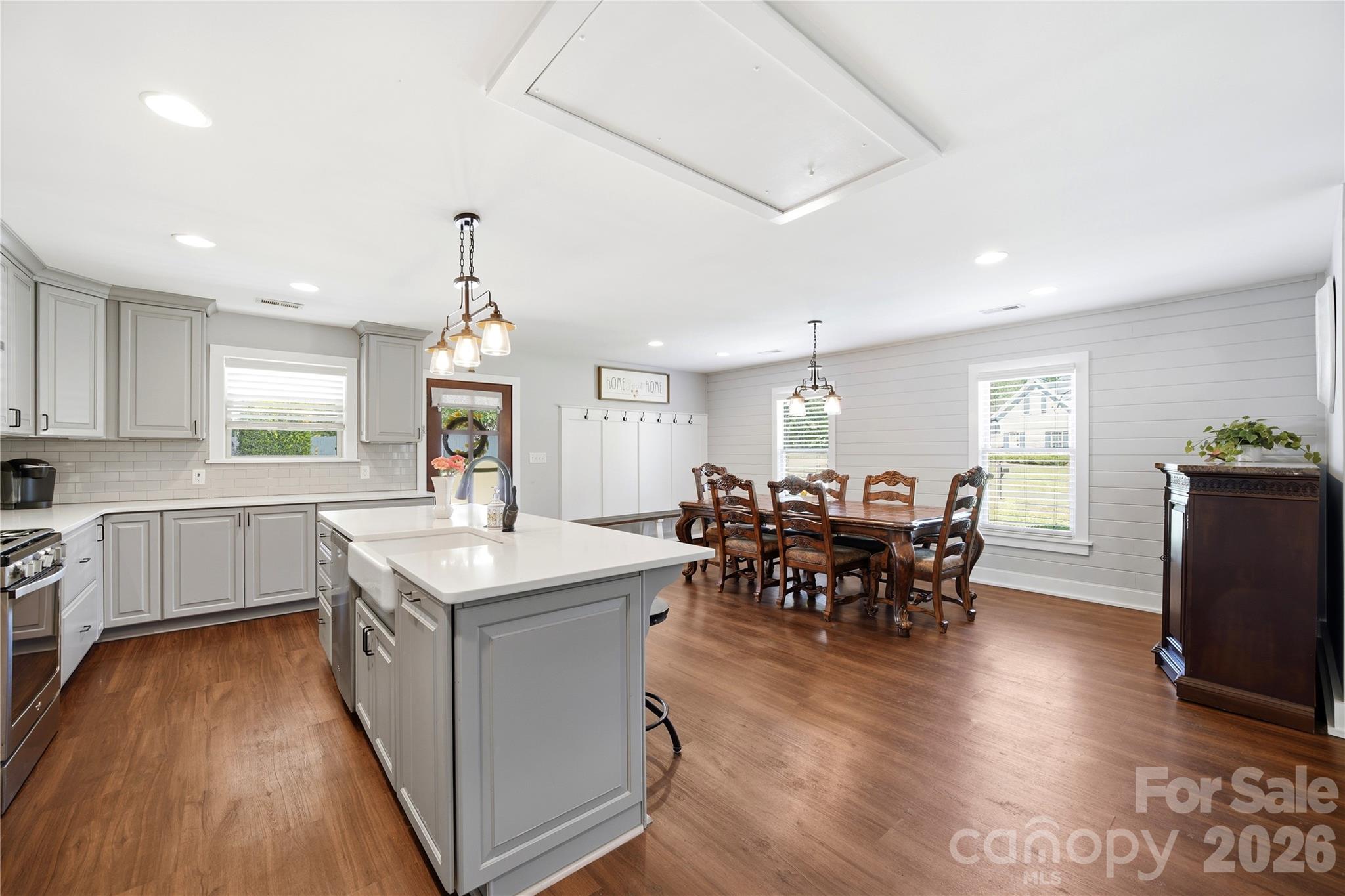 5701 Cedar Hill Drive, Wesley Chapel, NC - photo 5 of 43