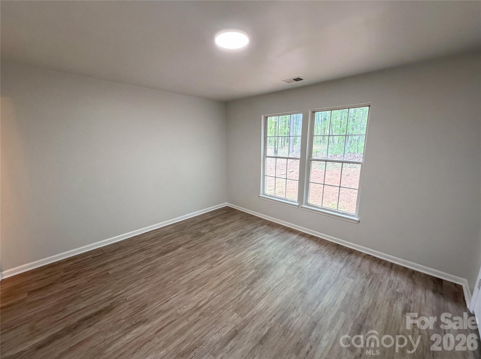 Photo 10 of 2324 Valleyview Drive, Charlotte, NC