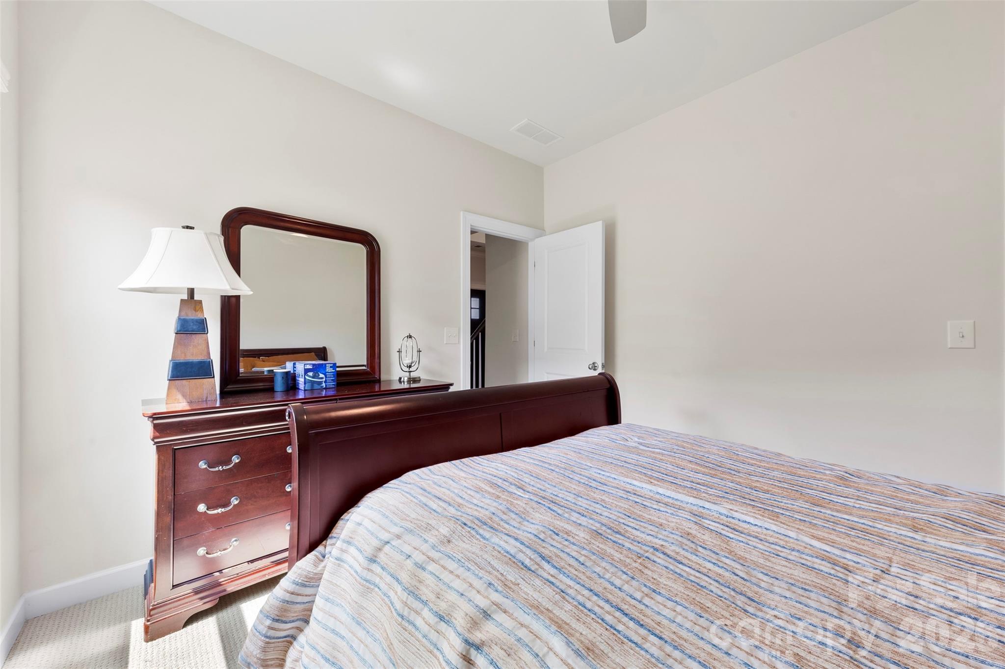 Photo 7 of 5727 Lavaux Court, Charlotte, NC