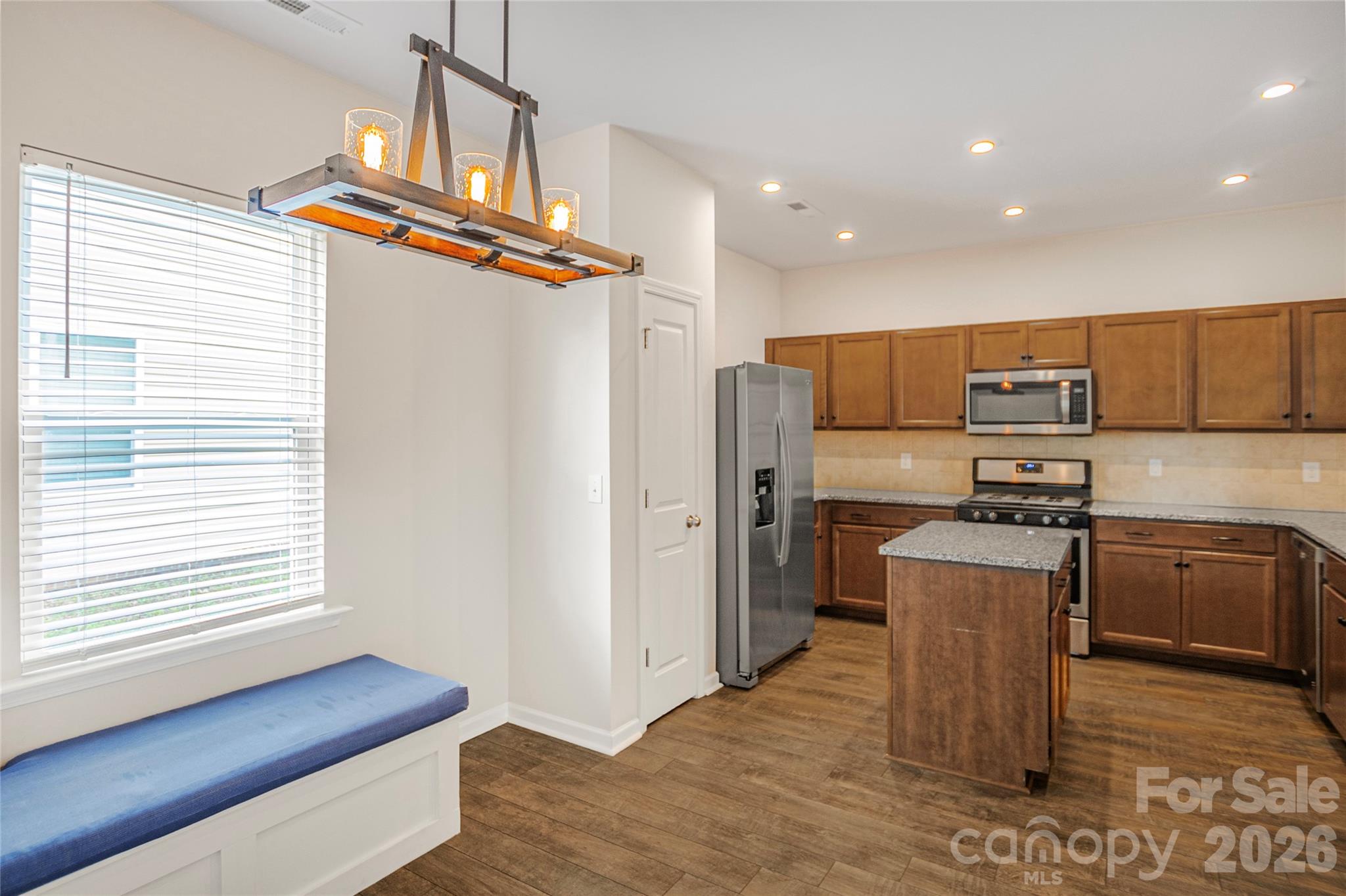 Photo 5 of 7019 Thornrose Drive, Charlotte, NC