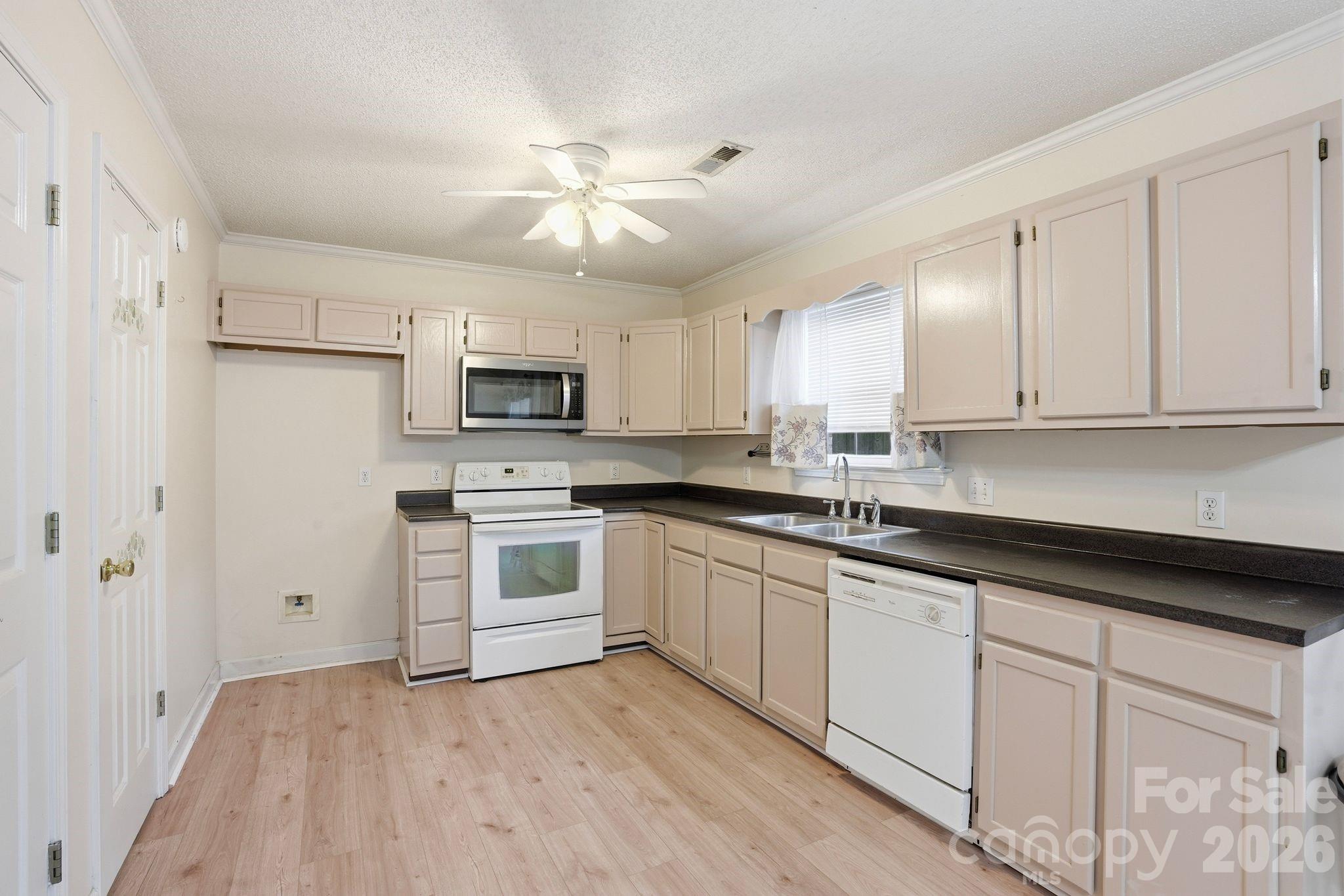812 Maupin Avenue, Salisbury, NC - photo 13 of 28
