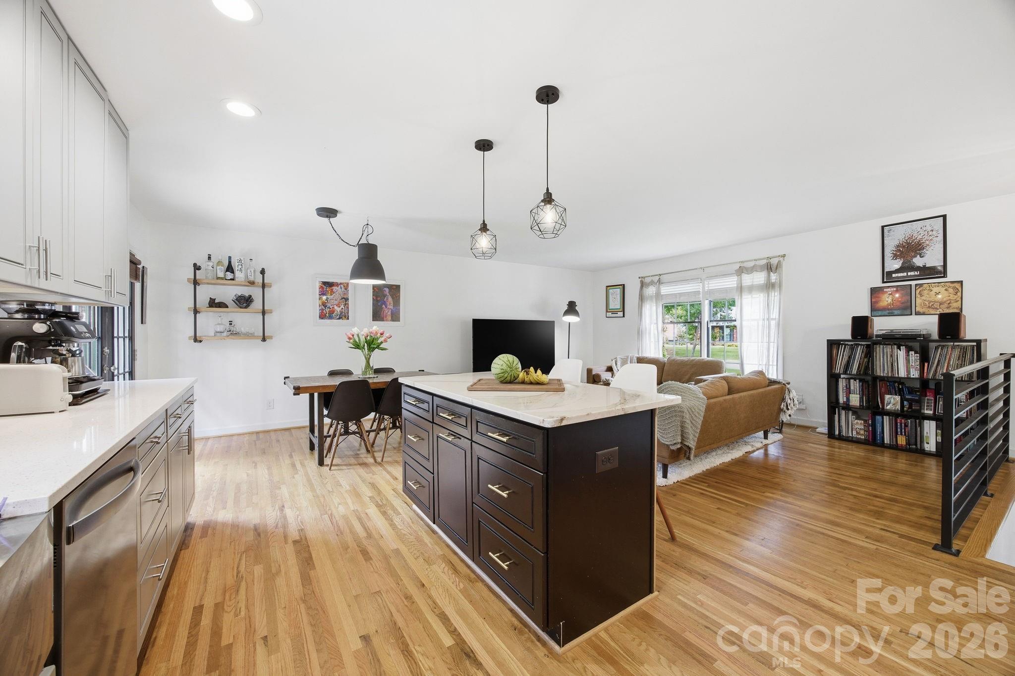 Photo 12 of 1325 Braeburn Road, Charlotte, NC