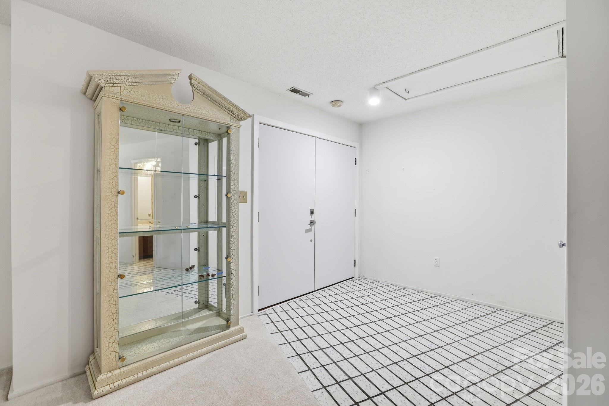 3423 Tinkerbell Lane, Charlotte, NC - photo 2 of 49