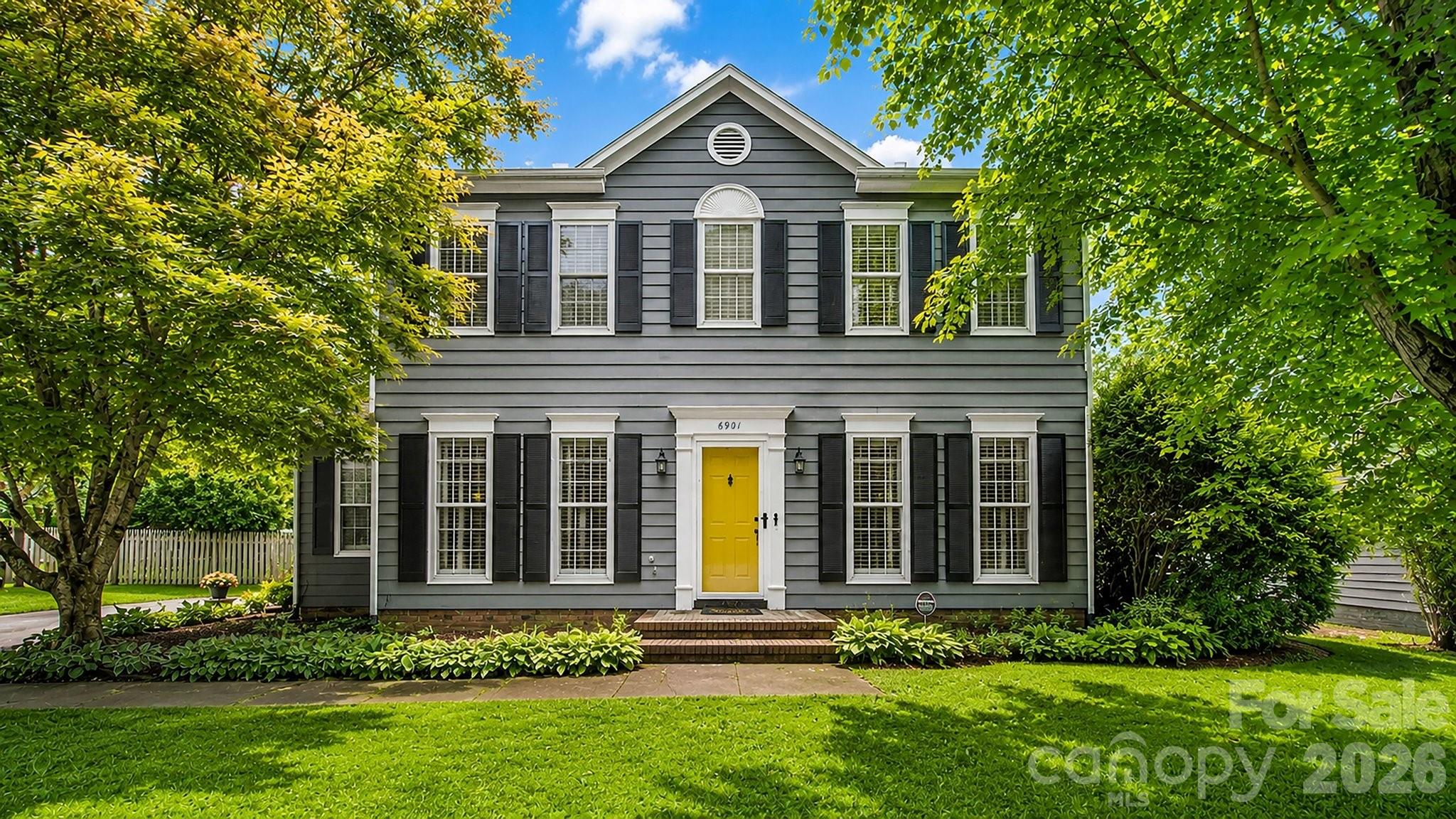 6901 Daerwood Place, Charlotte, NC