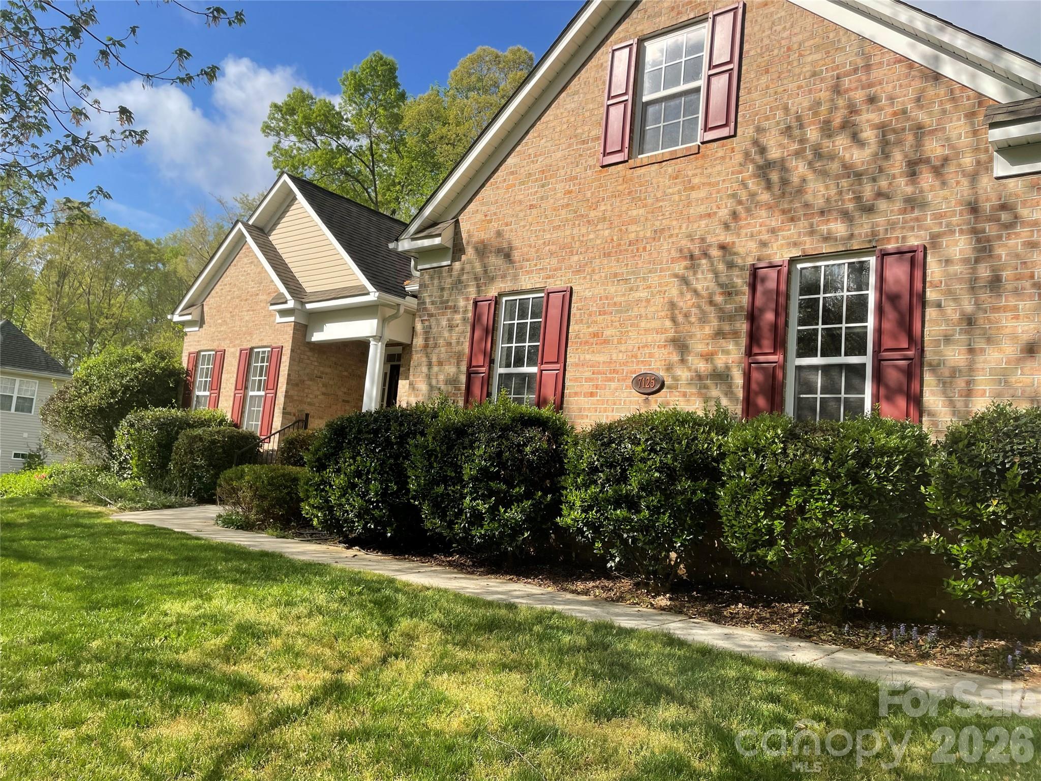 Photo 3 of 7125 Sedgebrook Drive W, Stanley, NC