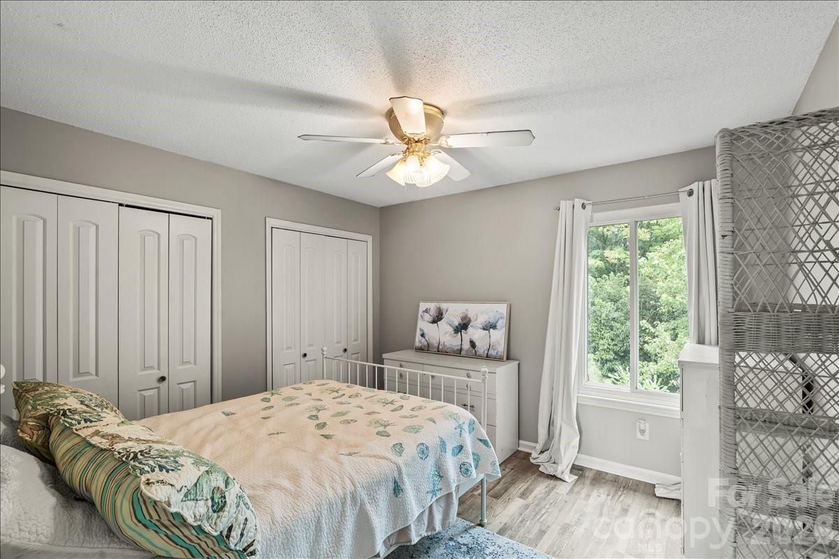 Photo 32 of 6610 Point Comfort Lane, Charlotte, NC