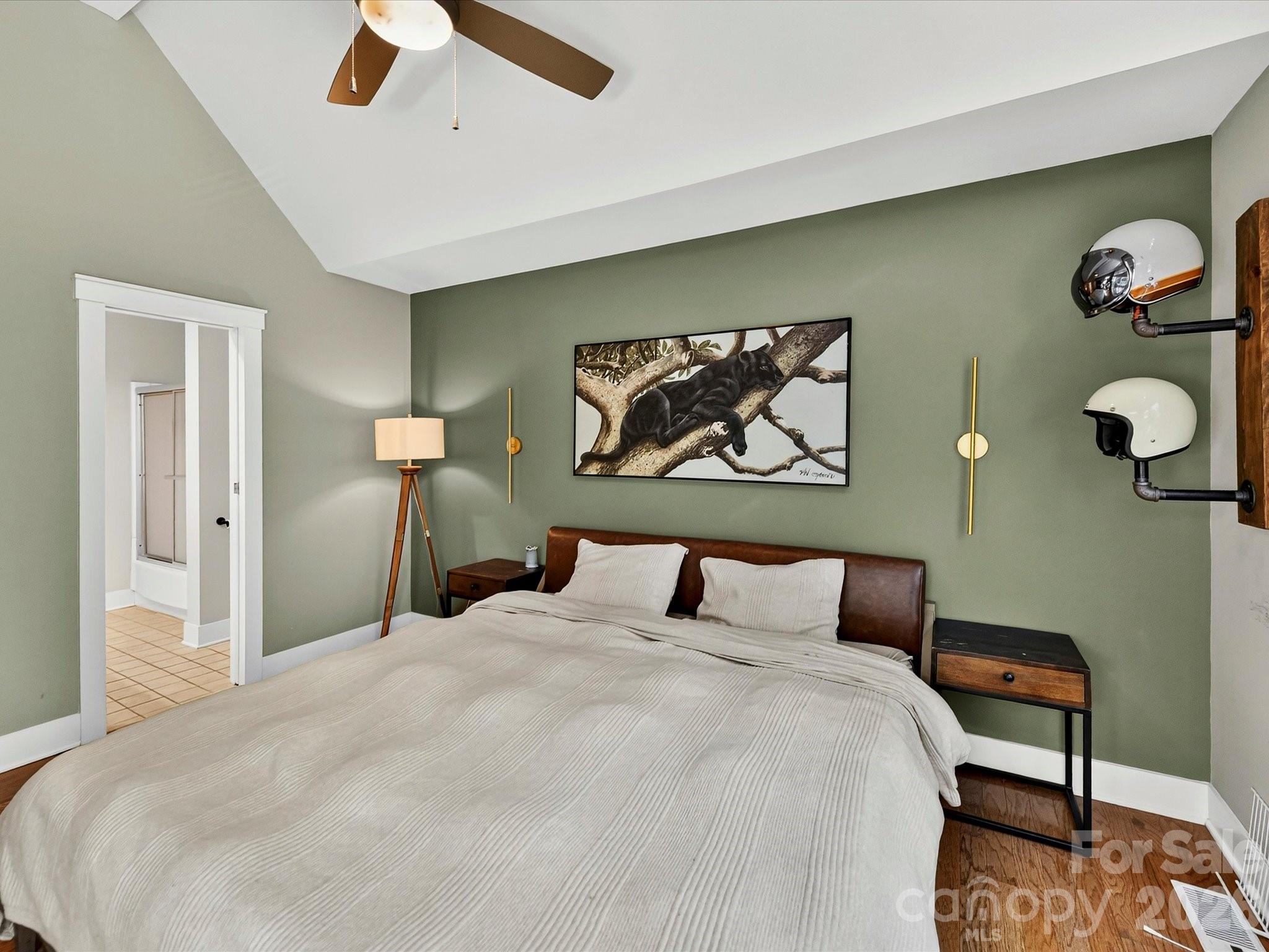 Photo 14 of 232 S Clarkson Street, Charlotte, NC