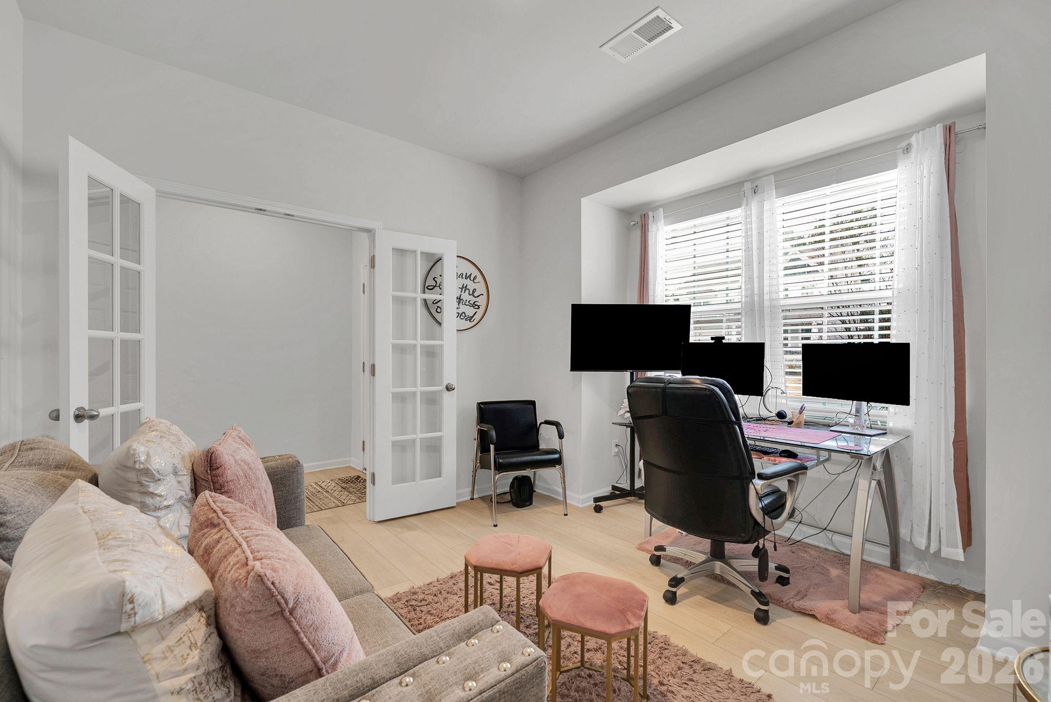 Photo 4 of 224 Hamptons Cove Road, Troutman, NC