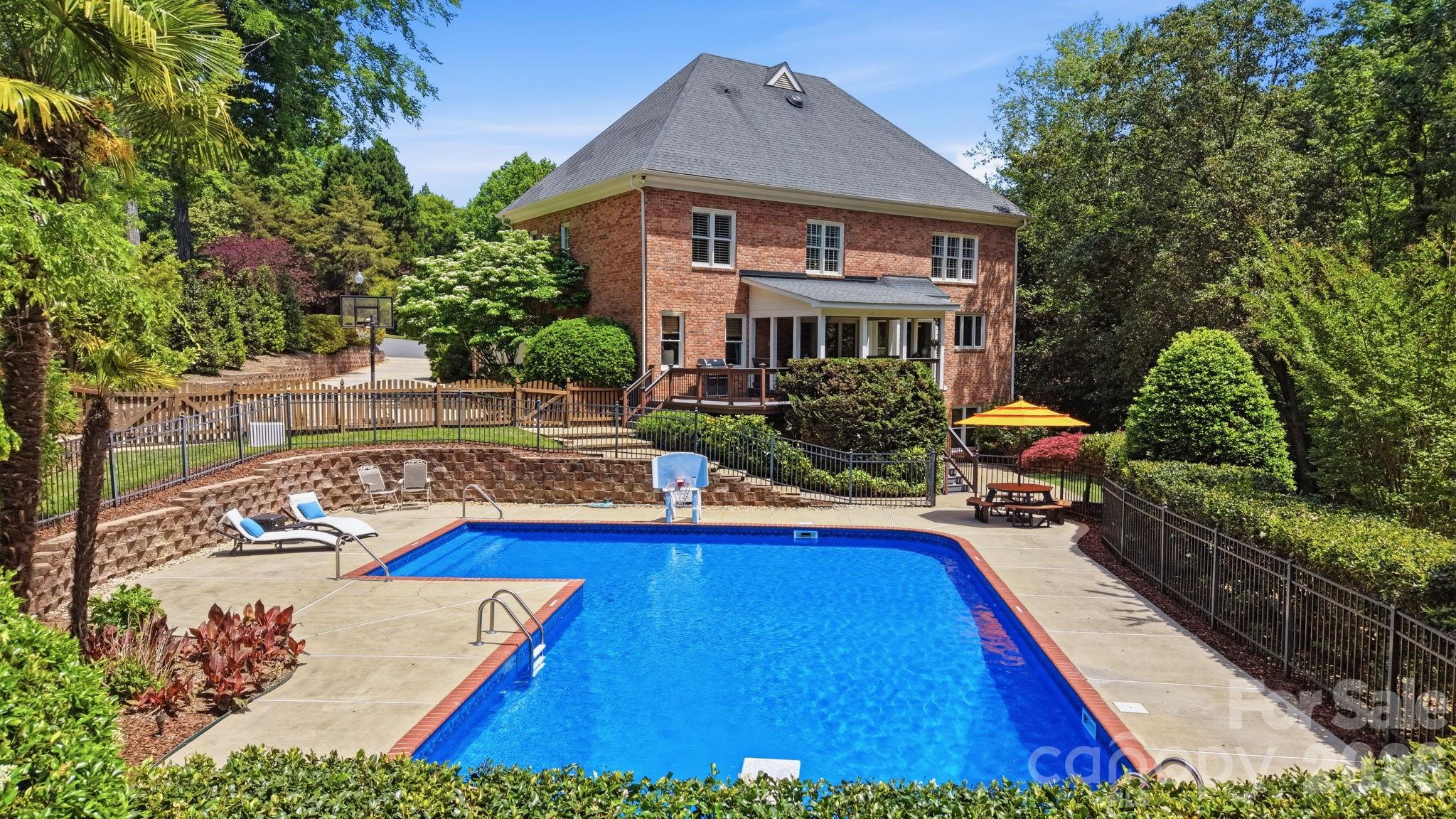 Photo 2 of 6746 Wynfaire Lane, Charlotte, NC