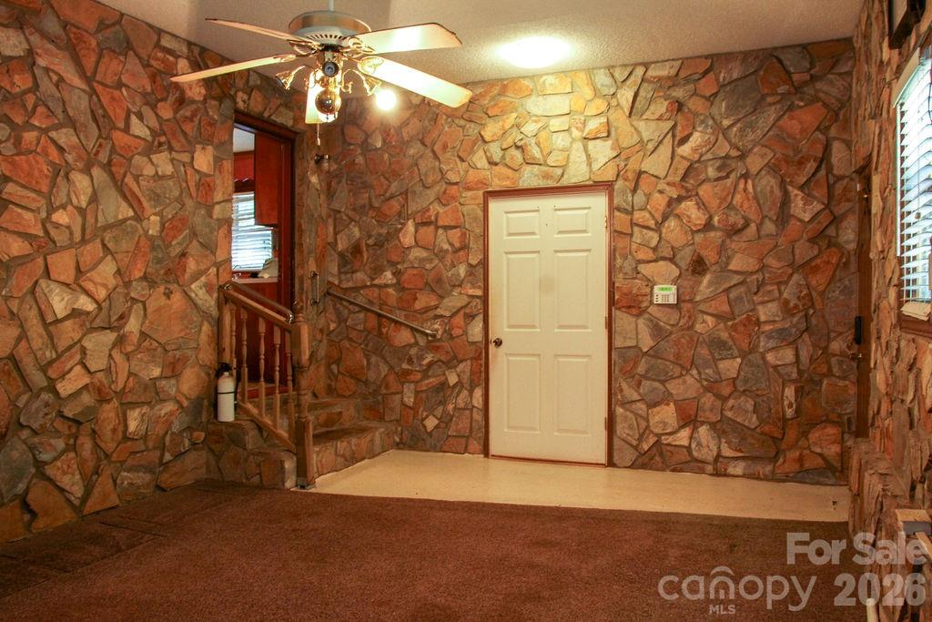 905 S 10th Street, Bessemer City, NC - photo 33 of 40