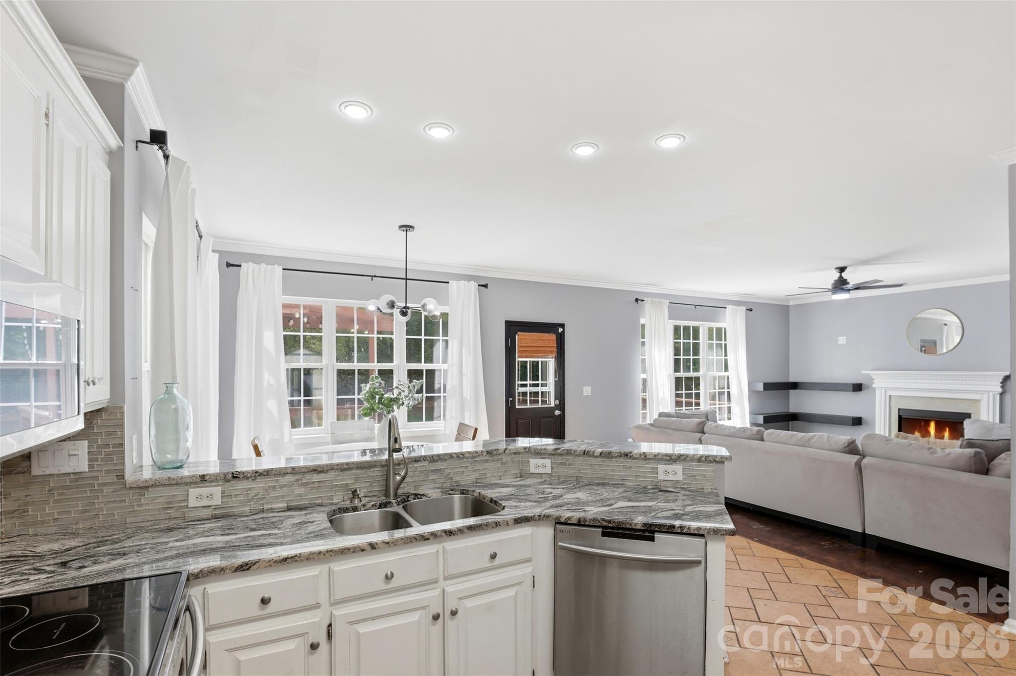 Photo 14 of 12101 Carolina Oak Circle, Charlotte, NC