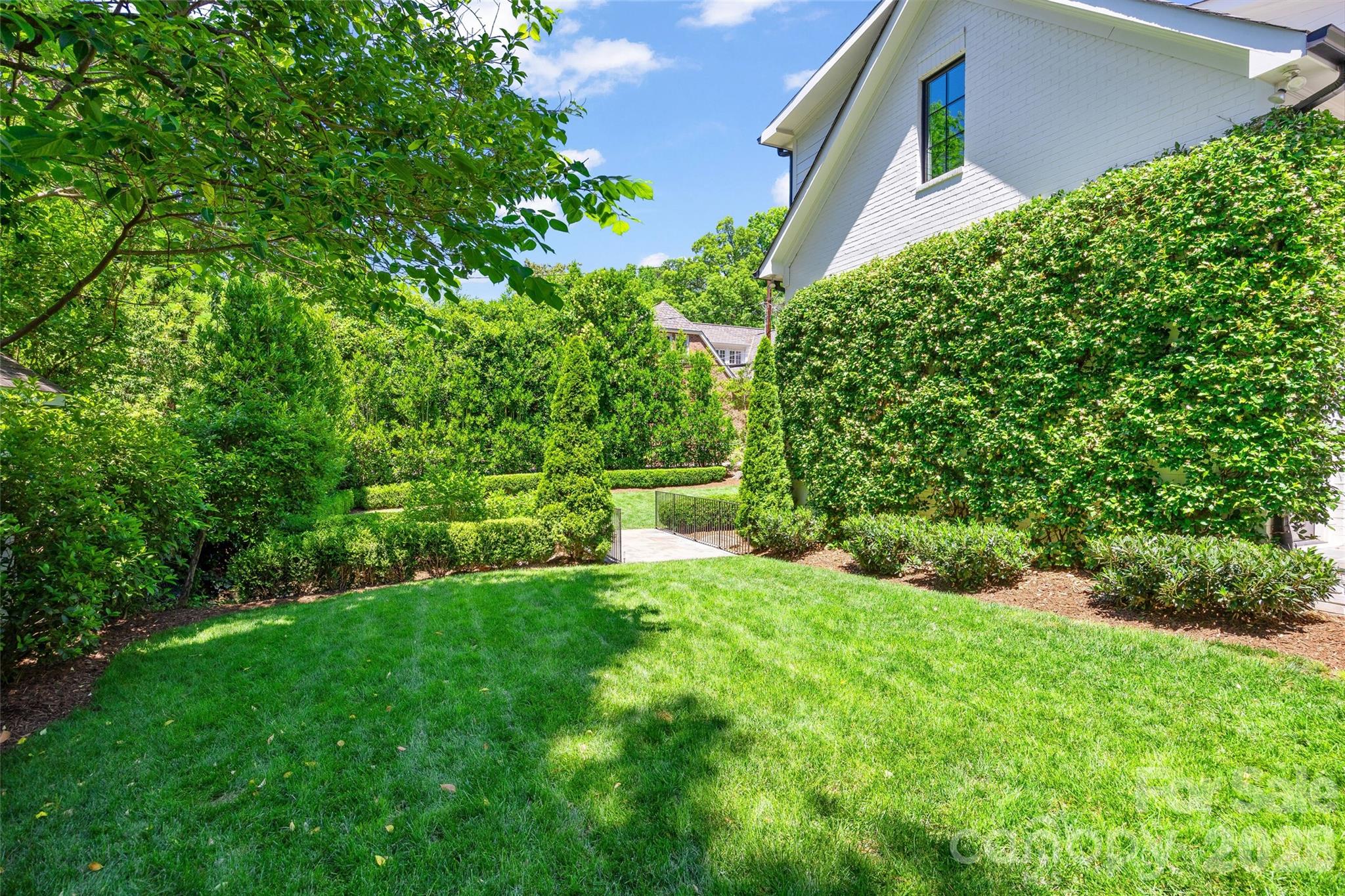 700 Cherokee Road, Charlotte, NC - photo 46 of 49