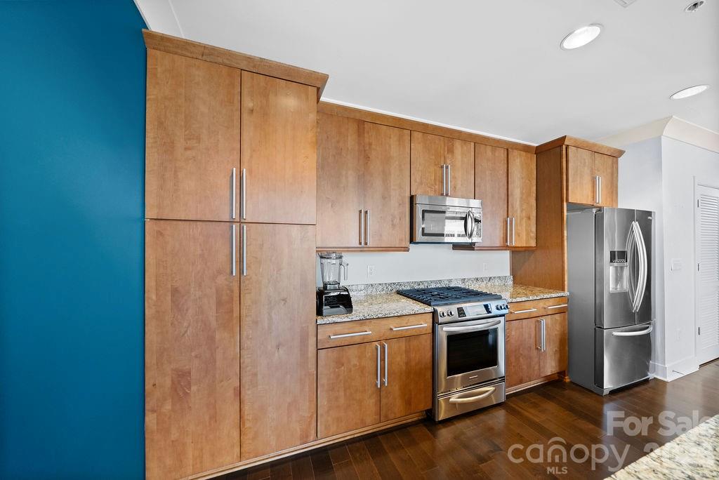 Photo 5 of 222 S Caldwell Street1509, Charlotte, NC