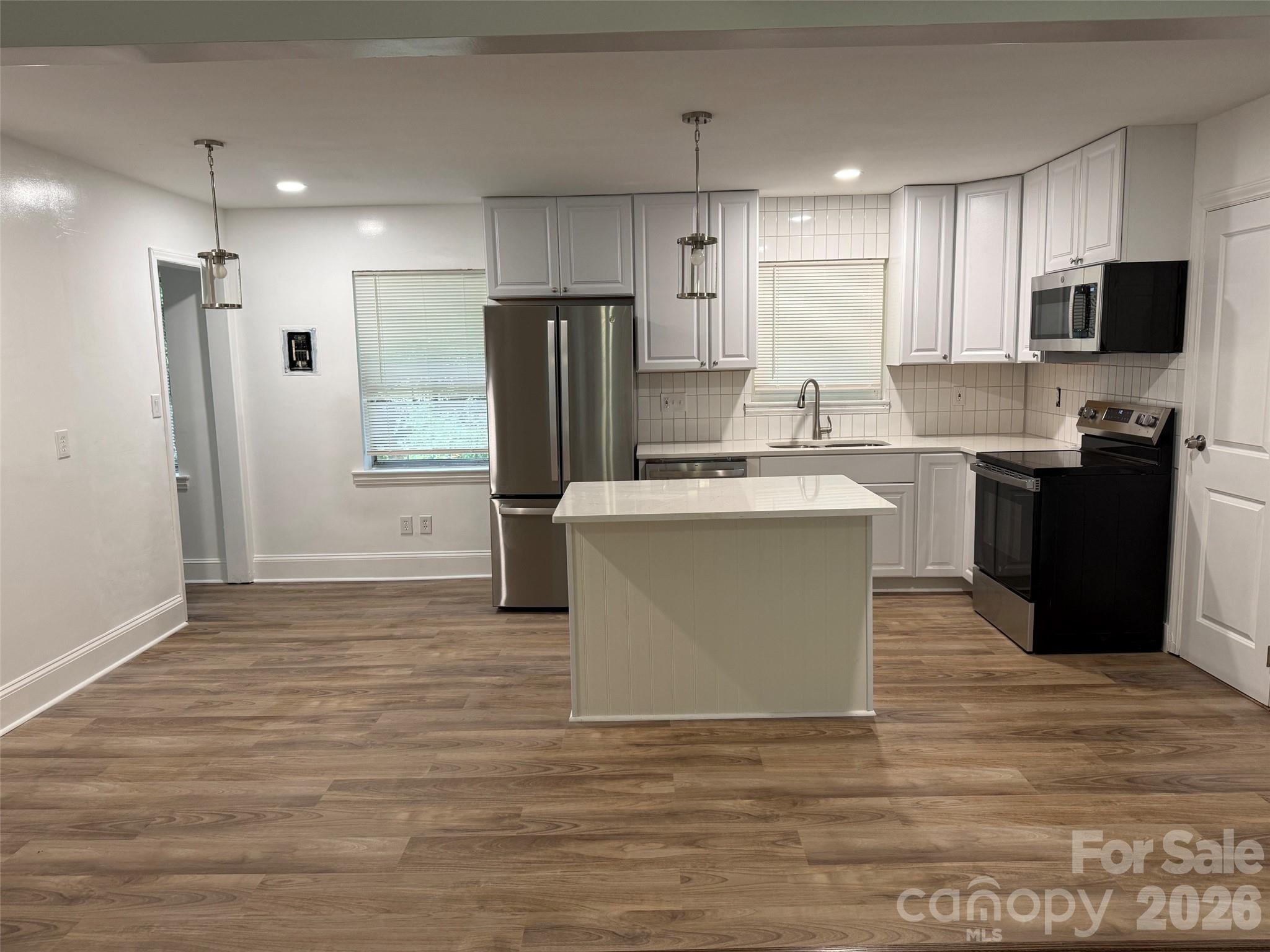 Photo 7 of 1662 Browns Avenue, Charlotte, NC