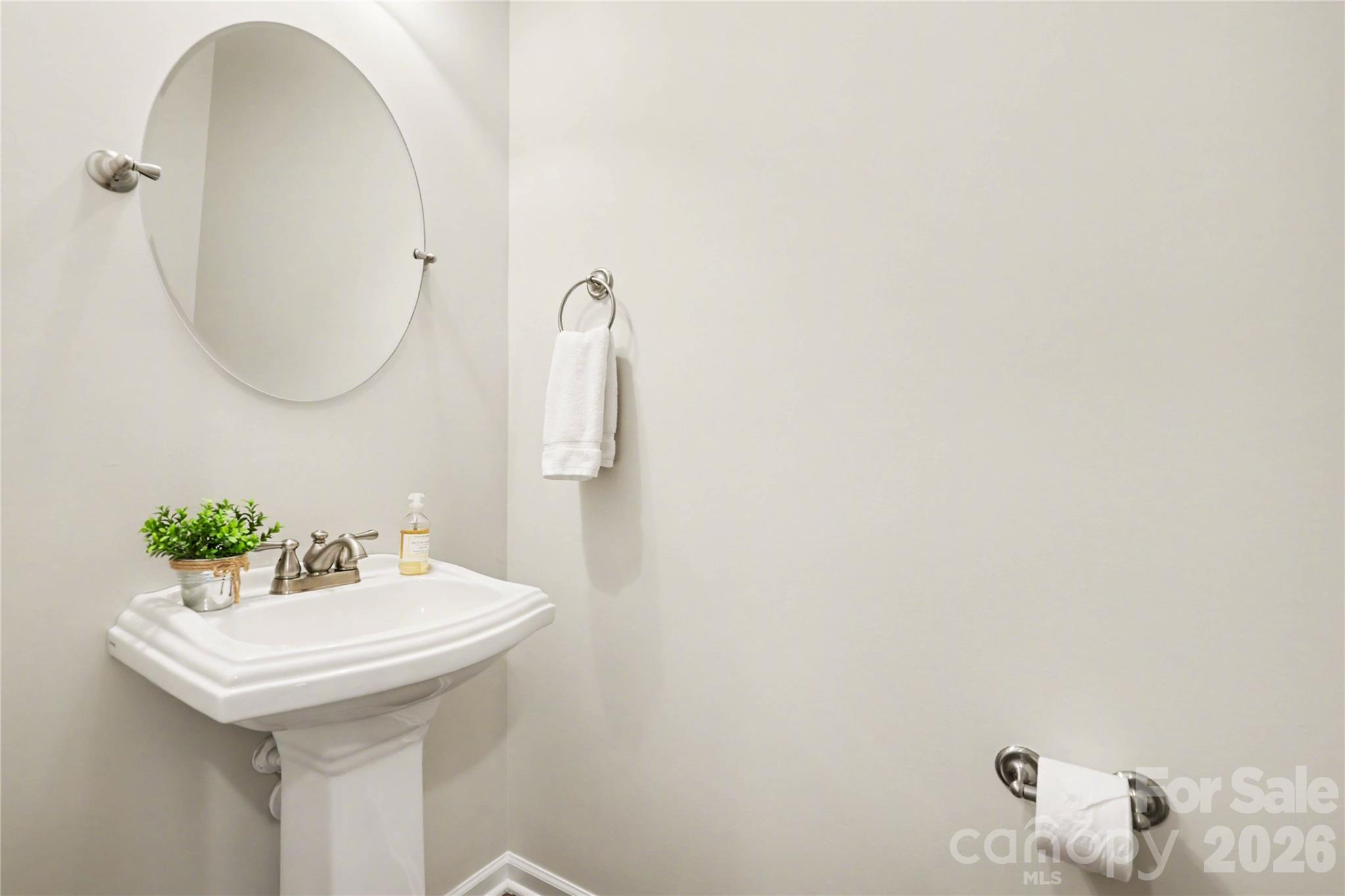 Photo 5 of 8432 Loxton Circle, Charlotte, NC