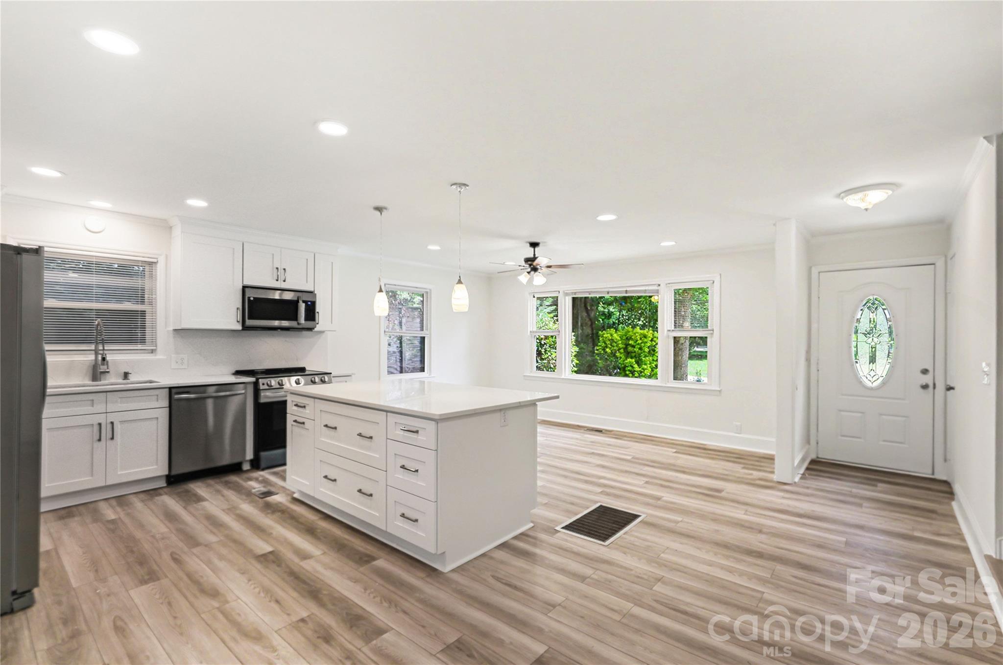 1410 Burnley Road, Charlotte, NC - photo 3 of 31