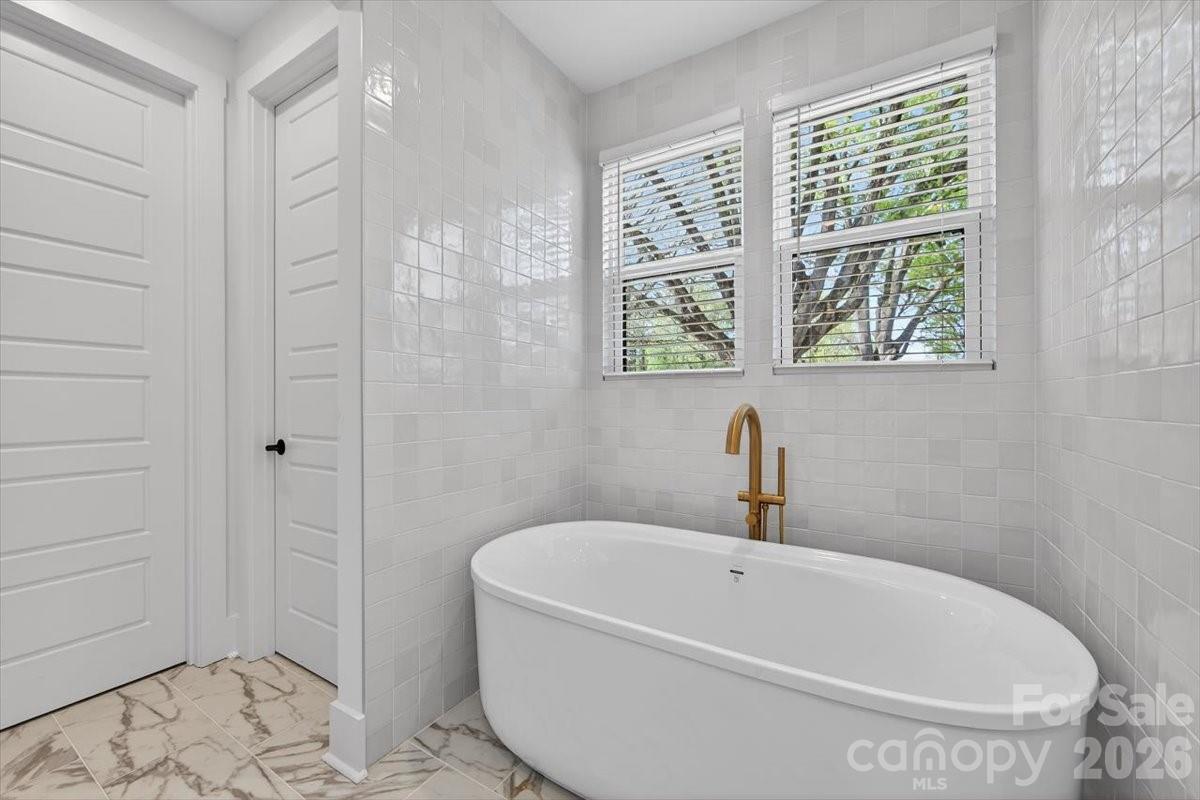 1607 Chippendale Road, Charlotte, NC - photo 35 of 49