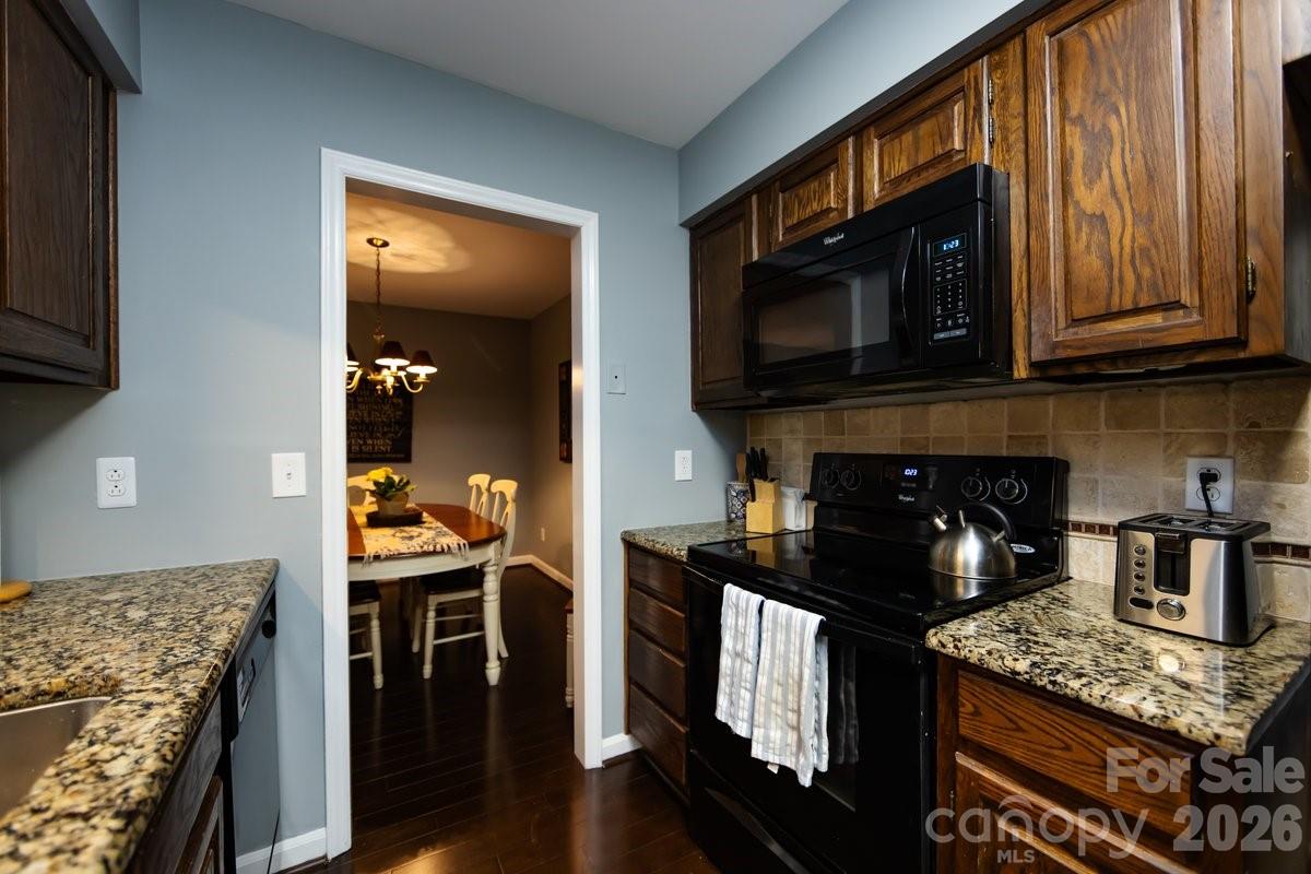 Photo 8 of 3929 Colony Crossing Drive, Charlotte, NC