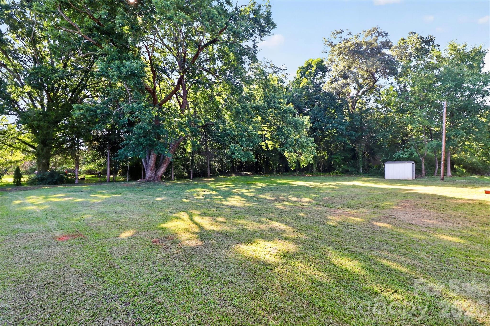 Photo 16 of 221 S Potter Road, Lancaster, SC