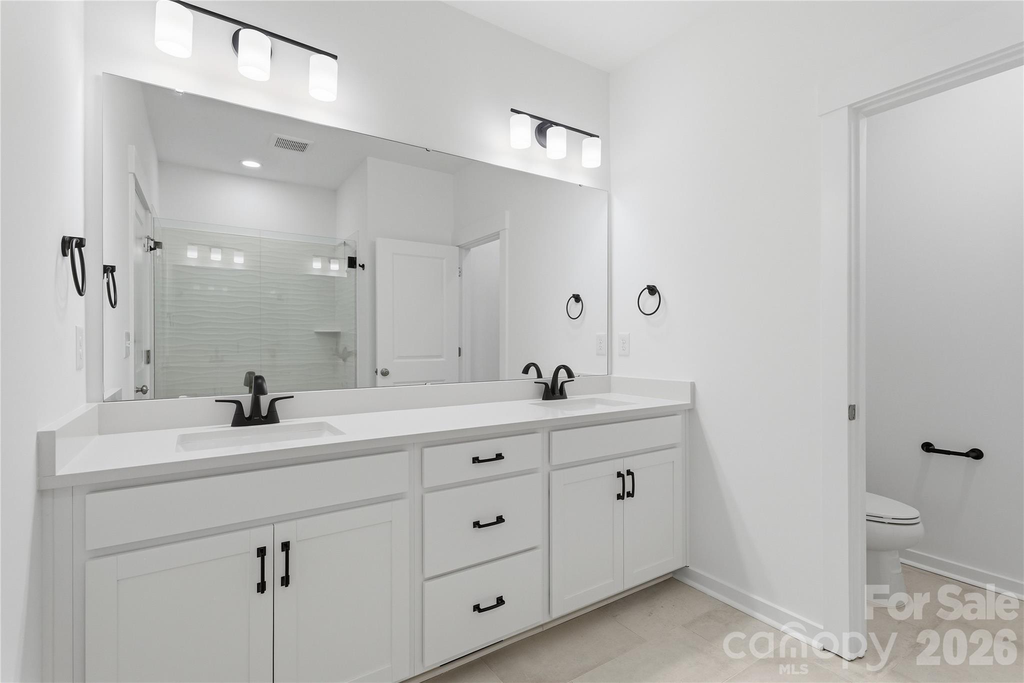 Photo 8 of 7029 Westrow Avenue107, Charlotte, NC
