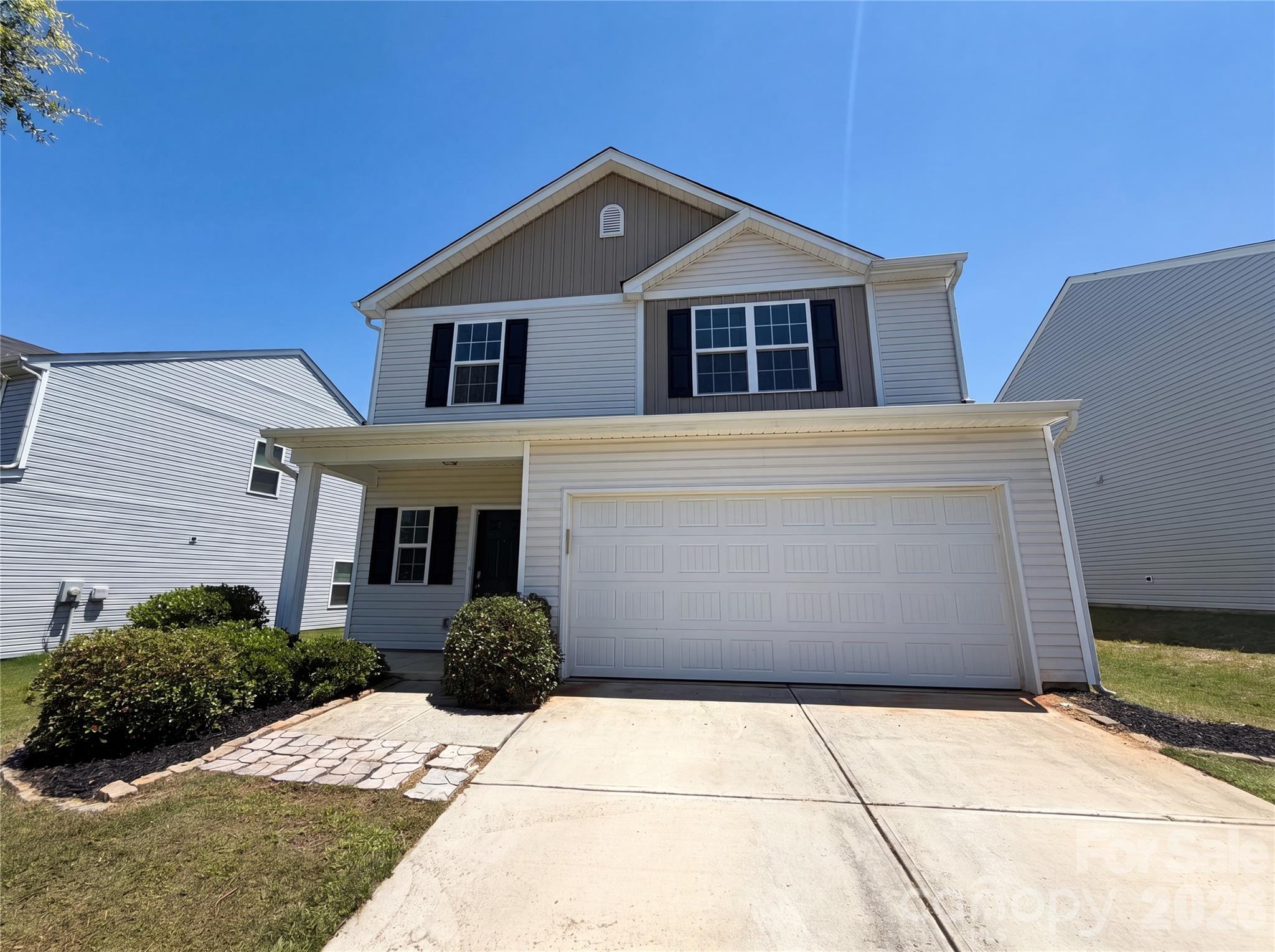 Home for sale at 4034 Rosfield Drive, Charlotte, NC — photo 1 of 15