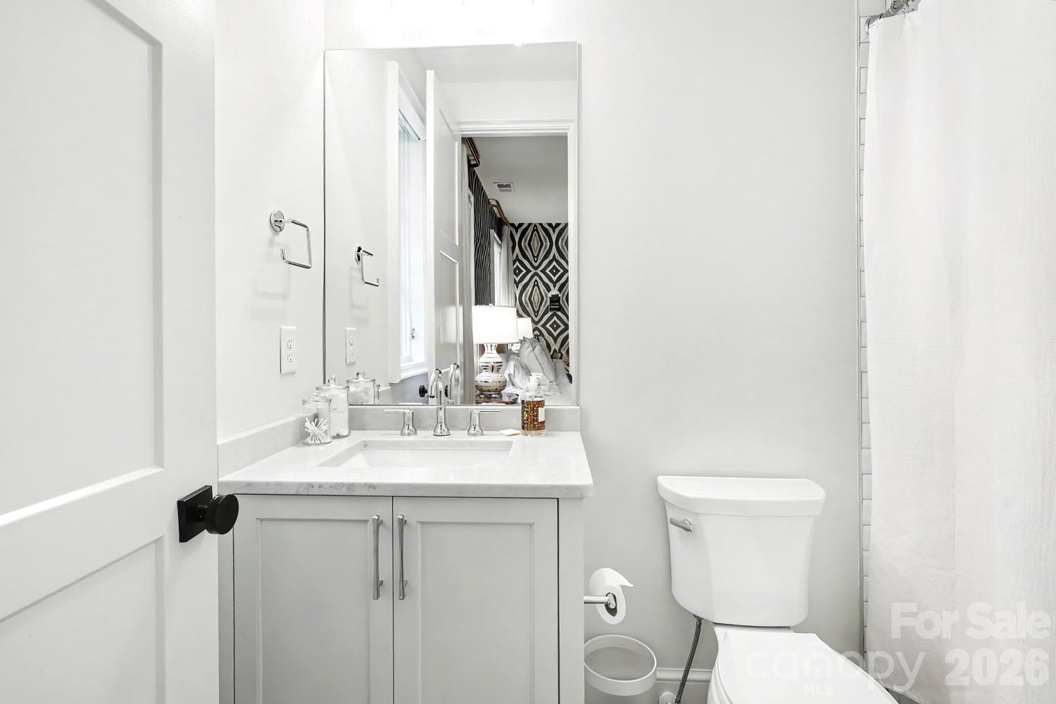 Home for sale at 2310 Beverly Drive, Charlotte, NC — photo 35 of 48