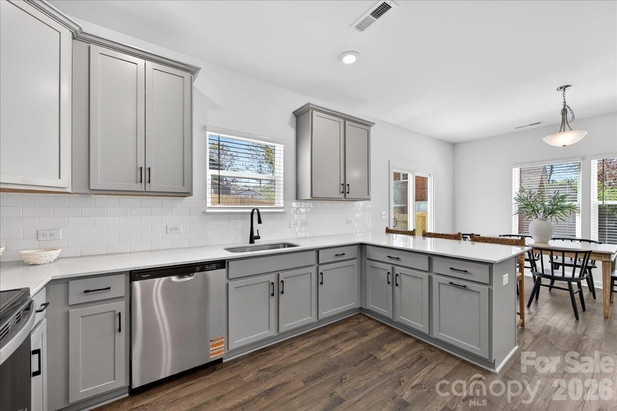 2028 Mandarin Boulevard, Charlotte, NC - photo 14 of 31